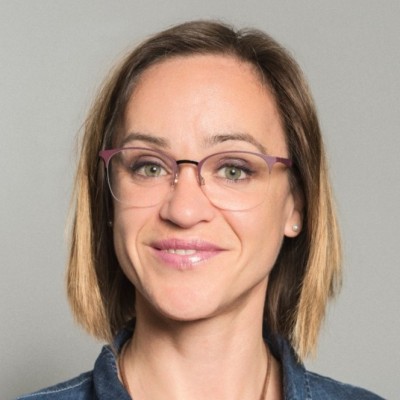 Content in more than 30 languages