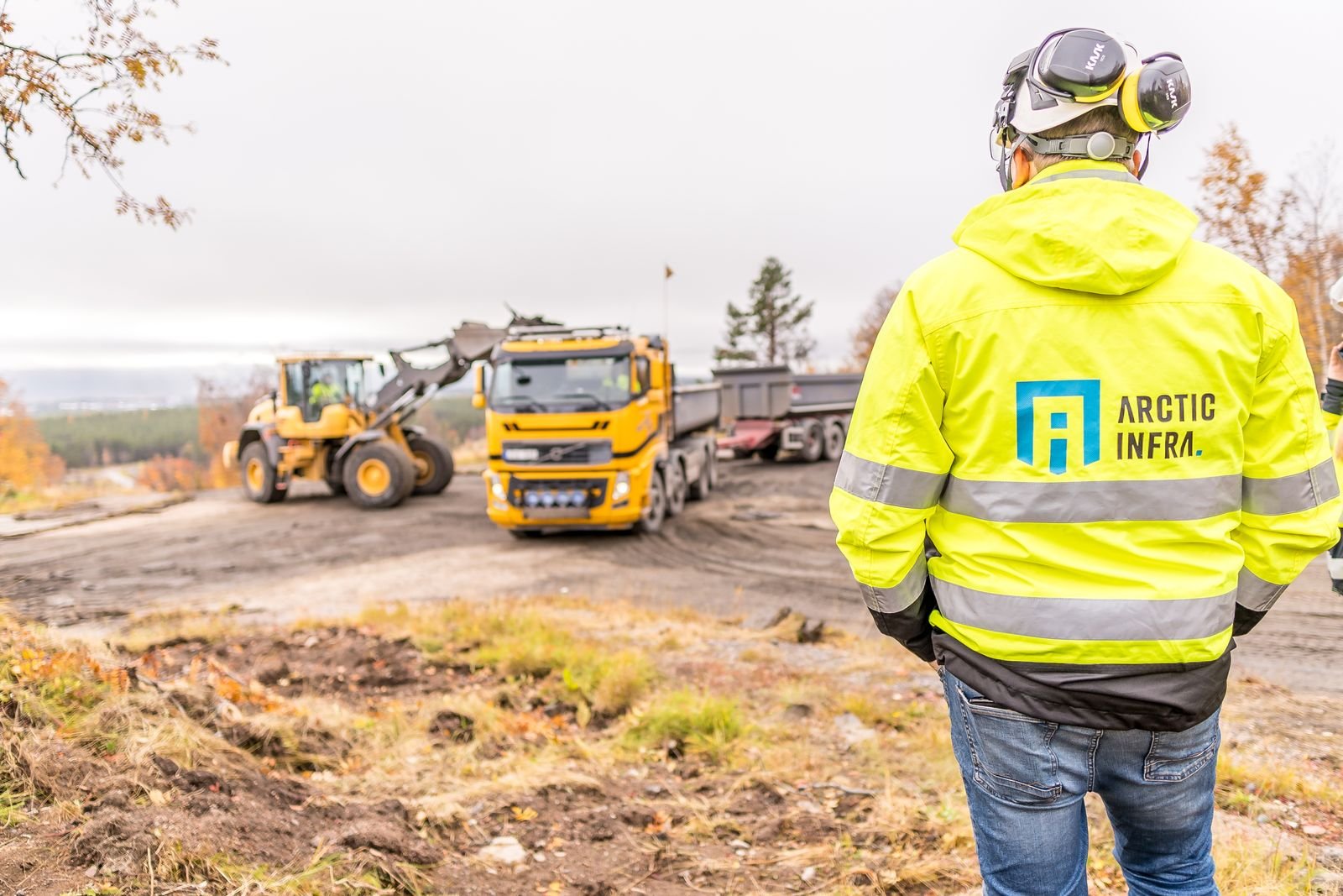 Vestum säljer av inom anläggning