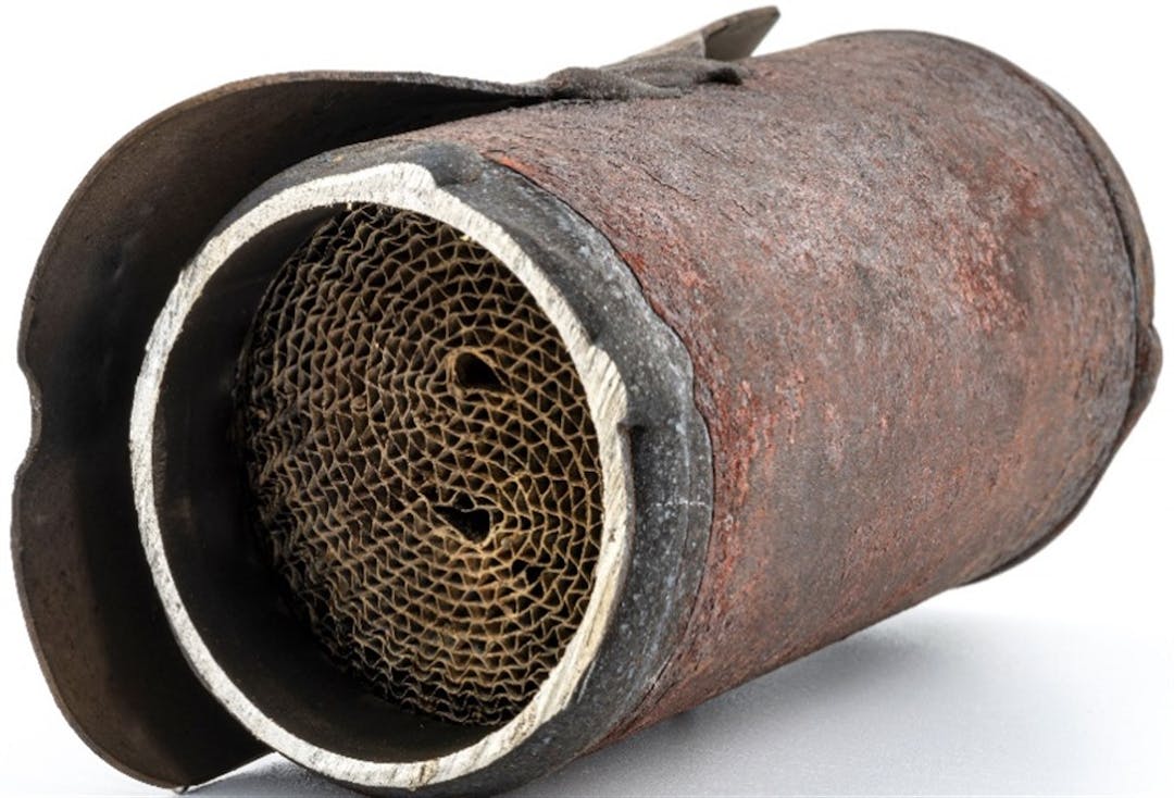 How Does a Diesel Particulate Filter Work?