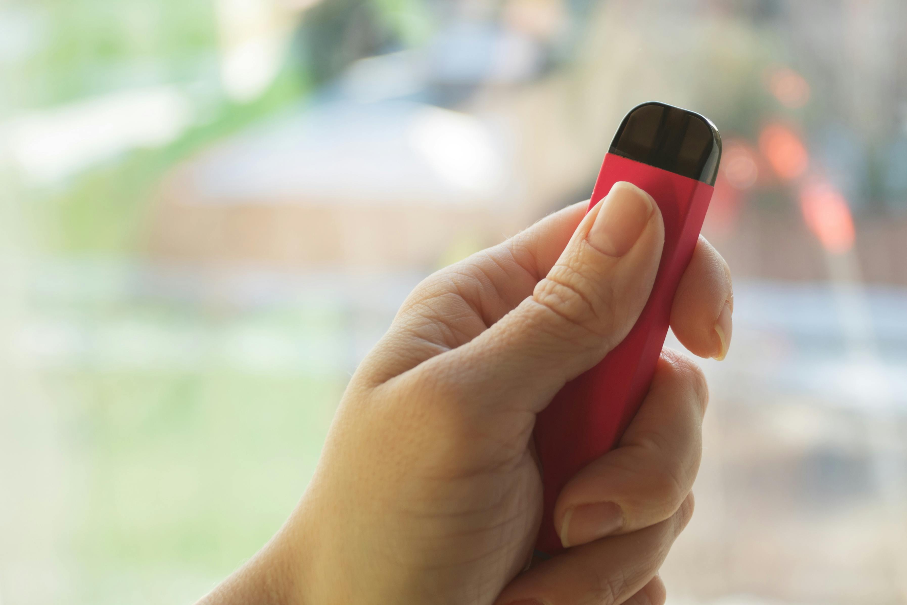 E-Cigarette Poison Reports Trigger FDA Retailer "Blitz" | MedTruth ...