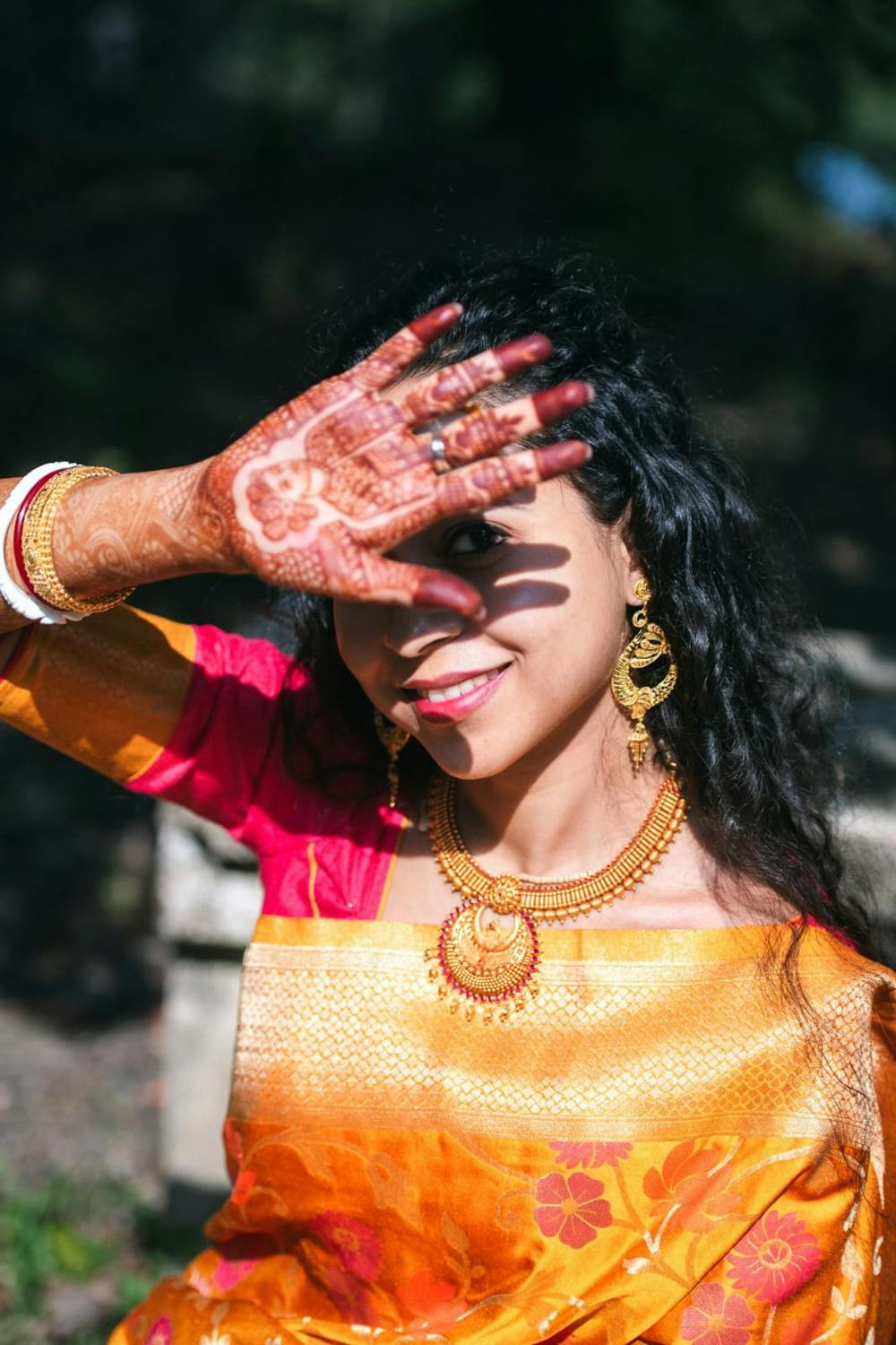 Top Trending Mehndi Photoshoot Ideas That Will Wow On Instagram