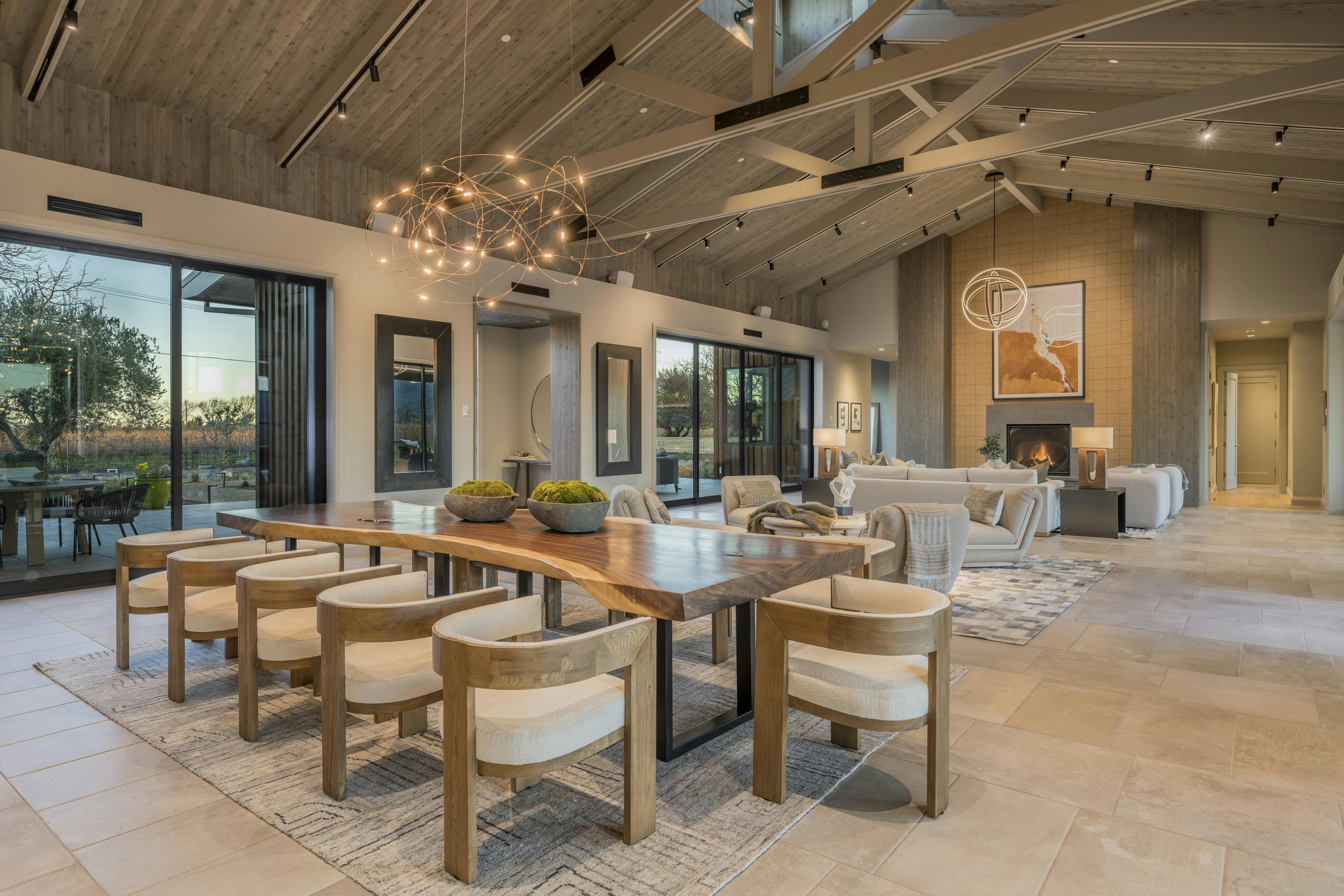 Meridith-Baer-Home-Luxury-Homes-Northern-California-Oak-Knoll-Living-Room