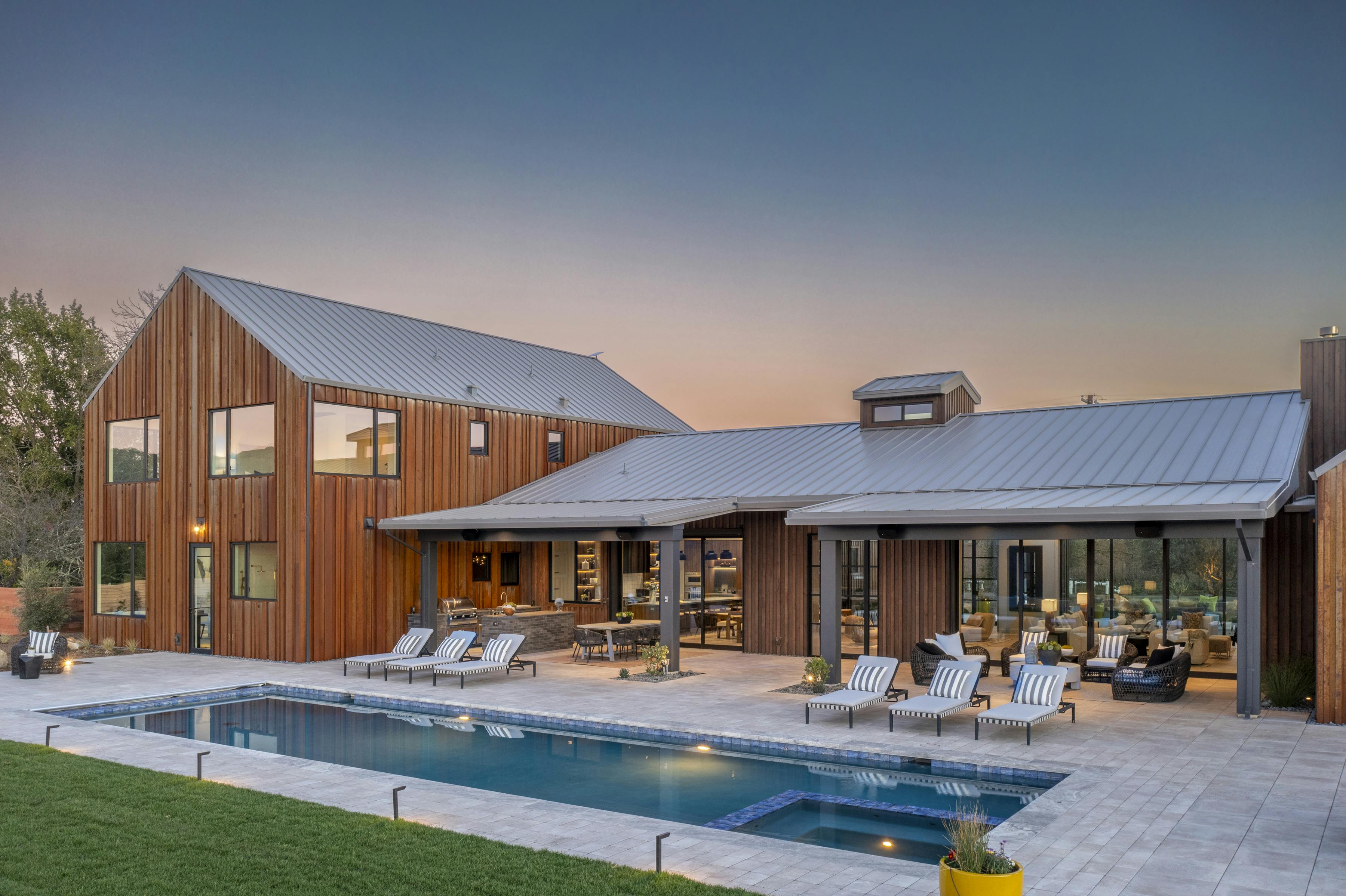 meridith-baer-home-luxury-homes-north-california-oak-knoll-outdoor