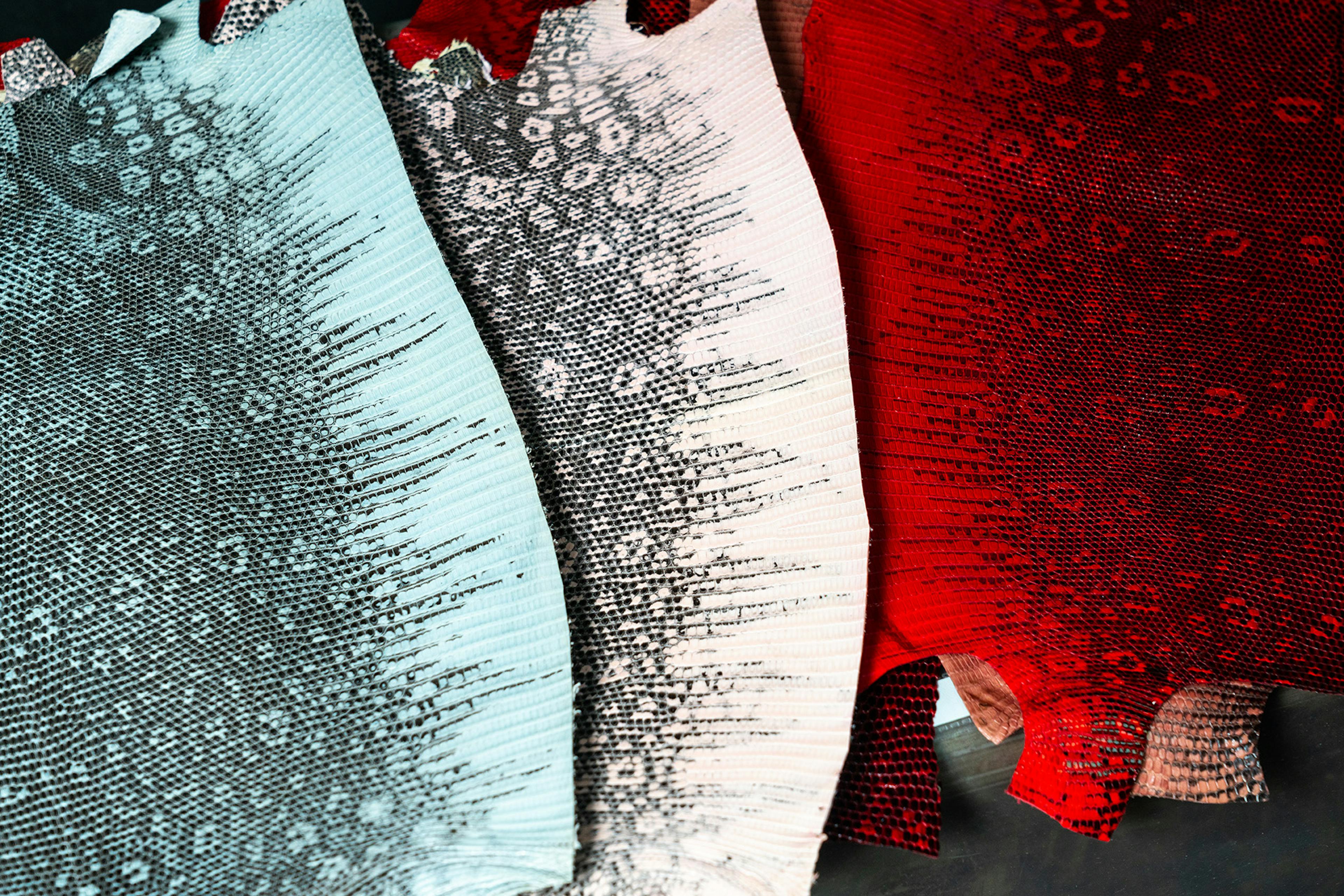 Mail: info@henglong.com