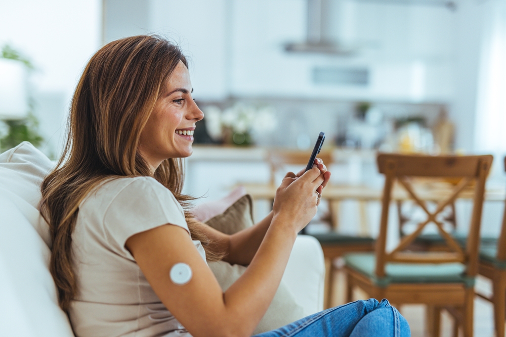 Estrogen Patch Benefits for Menopause: Uses, Safety, and What to Know ...