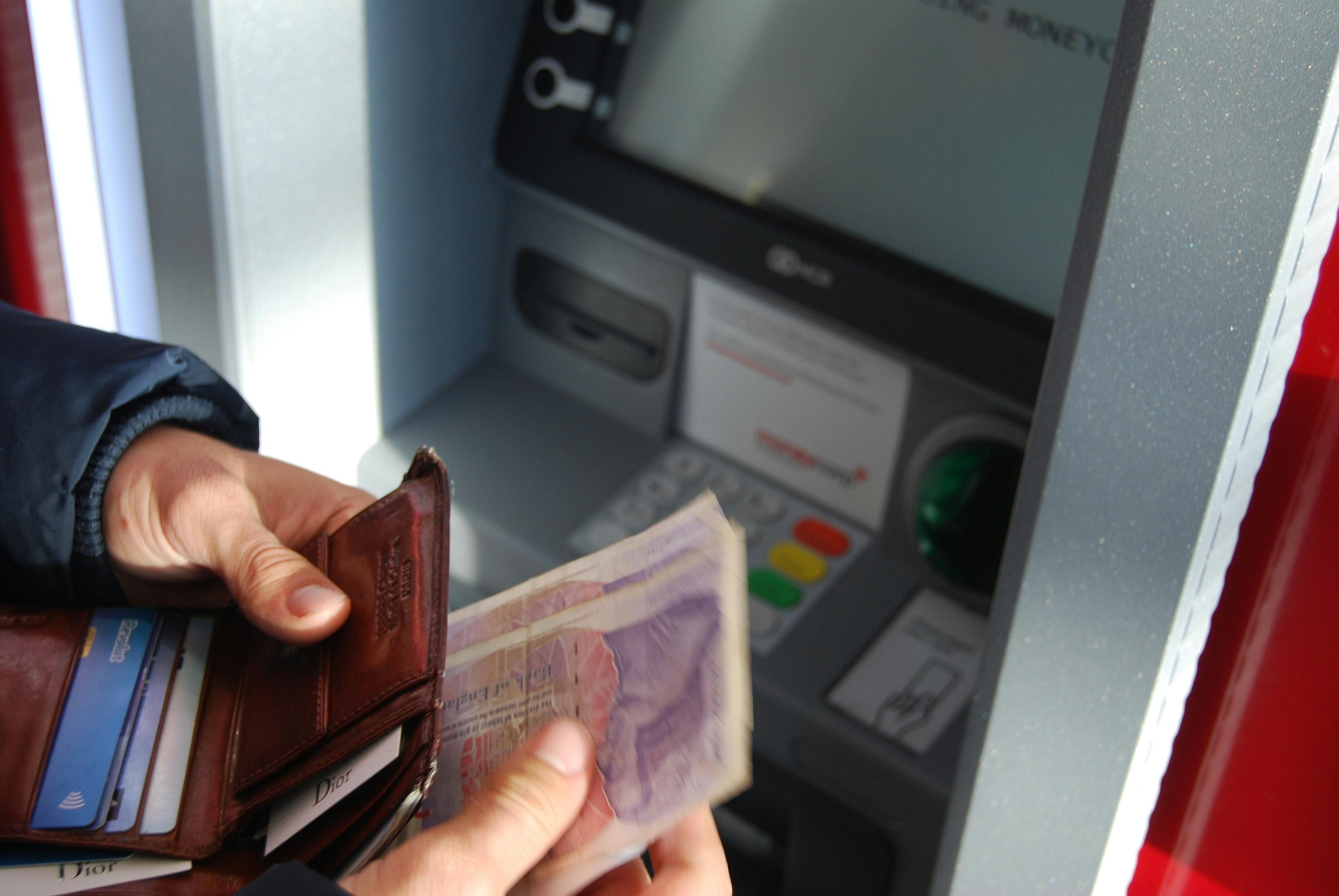 Free international ATM withdrawals with certain banks--who gives you what