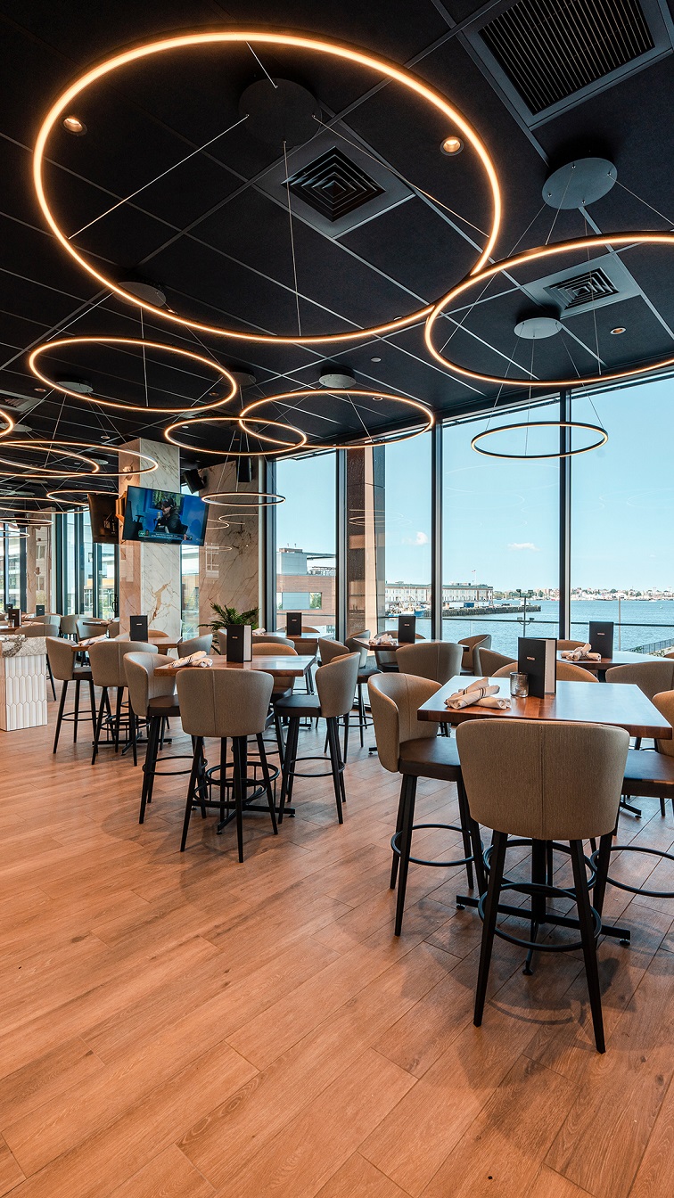 Group Bookings | Moxies Boston Seaport | Moxies Restaurant