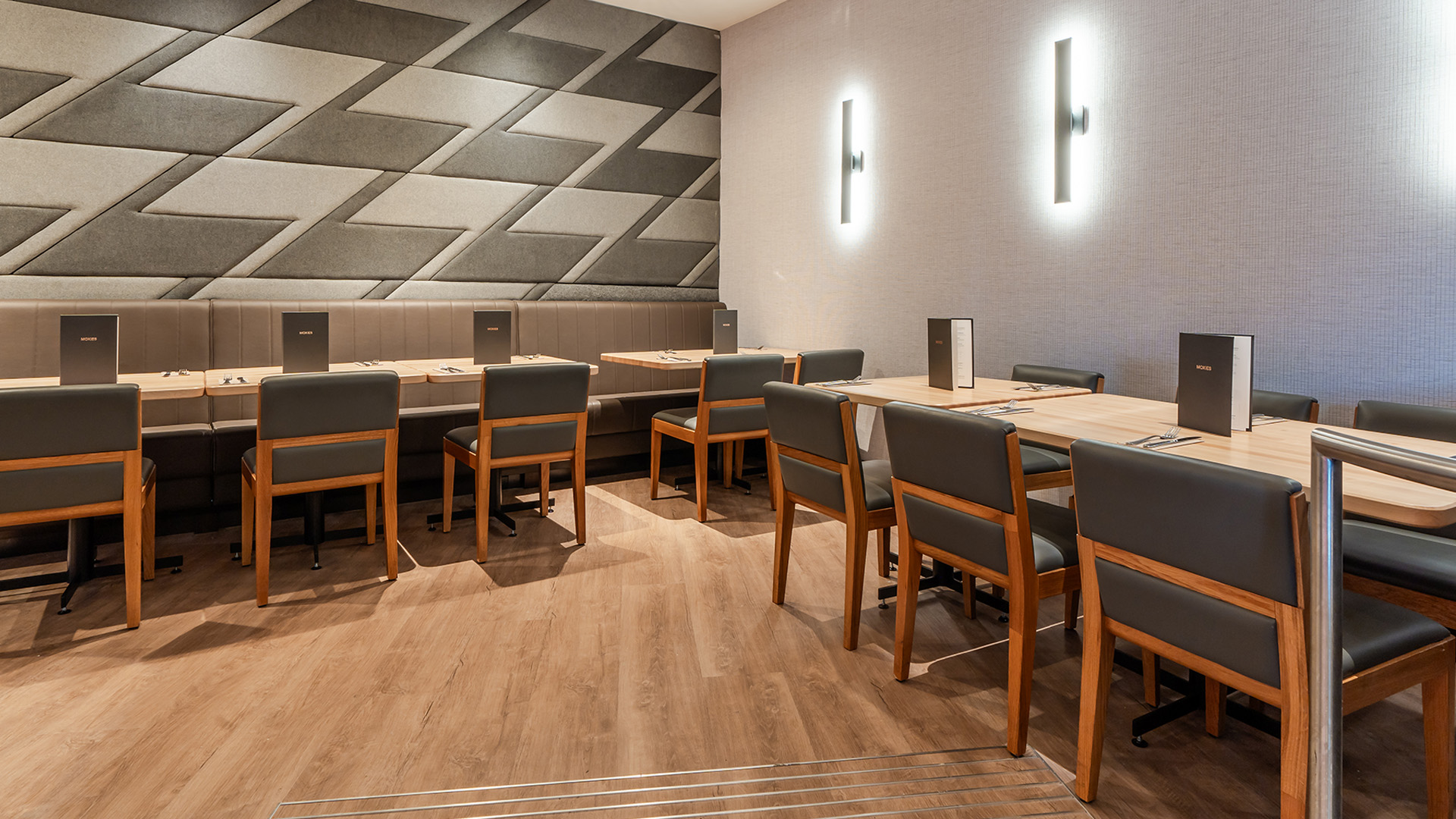 Discover the Best Langley Restaurants | Moxies Restaurant & Bar ...