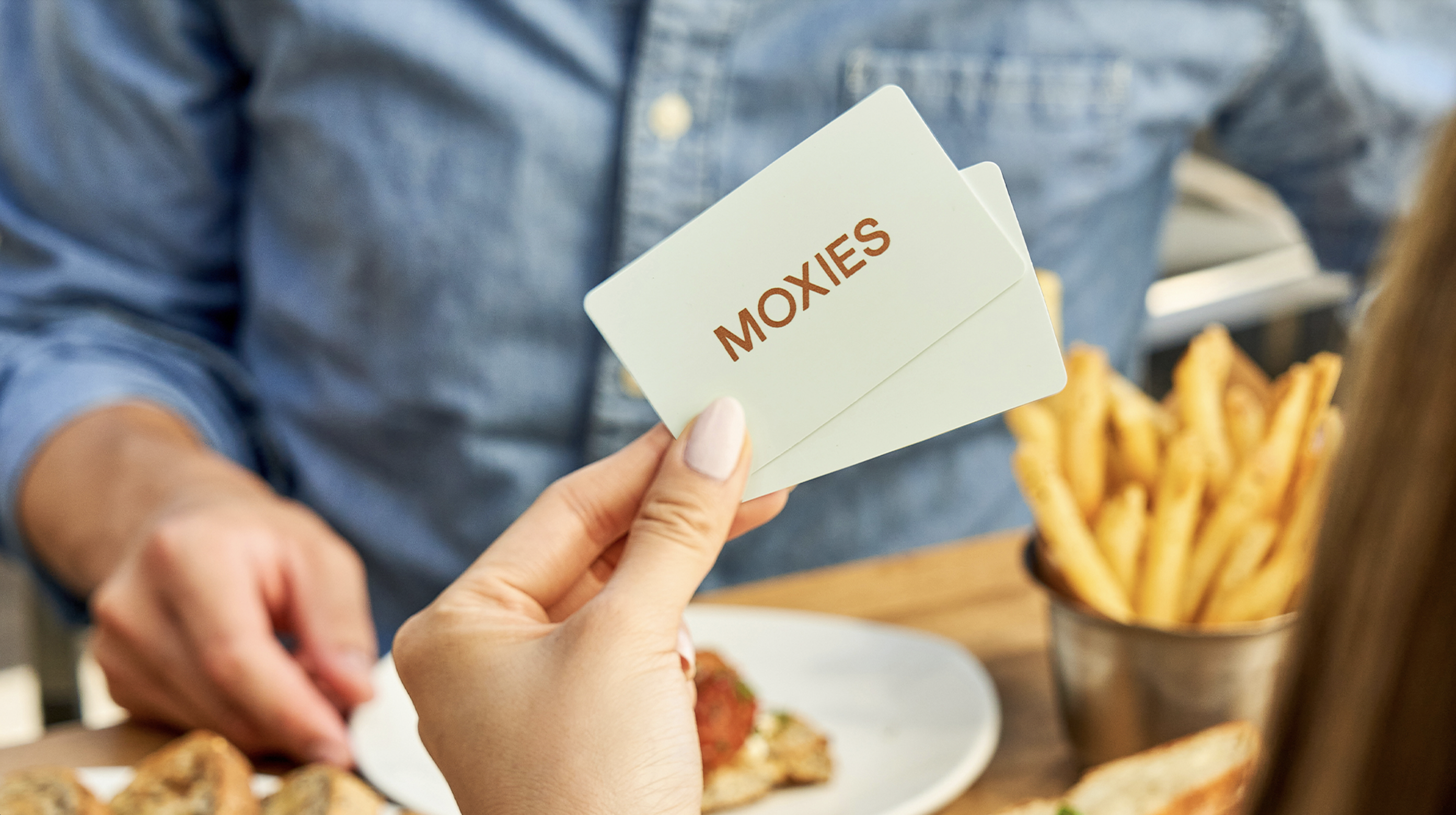 Moxies Restaurant & Bar | classic, e-gift, corporate gift cards