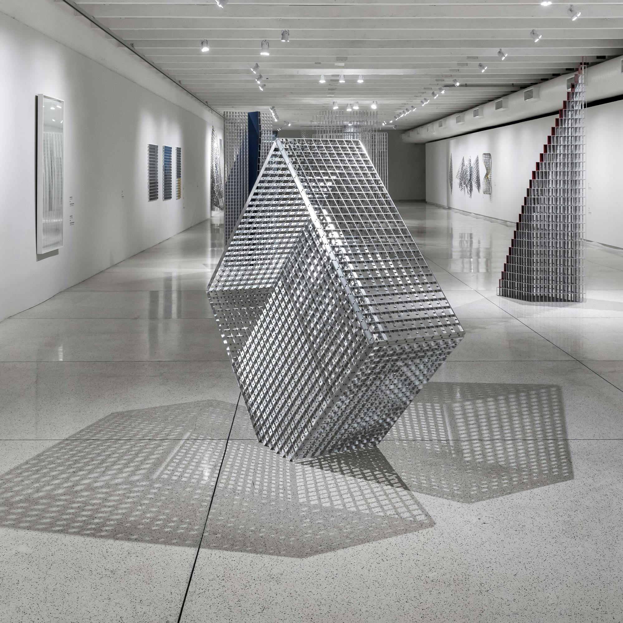 GRID - ASCÂNIO MMM | MON