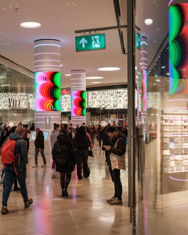 Demo — Design in Motion Festival | Cases | Mike van der Sanden