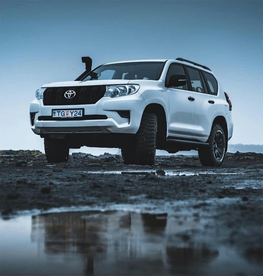 Best 4x4 SUV Rentals in Iceland for your Adventure | MyCar