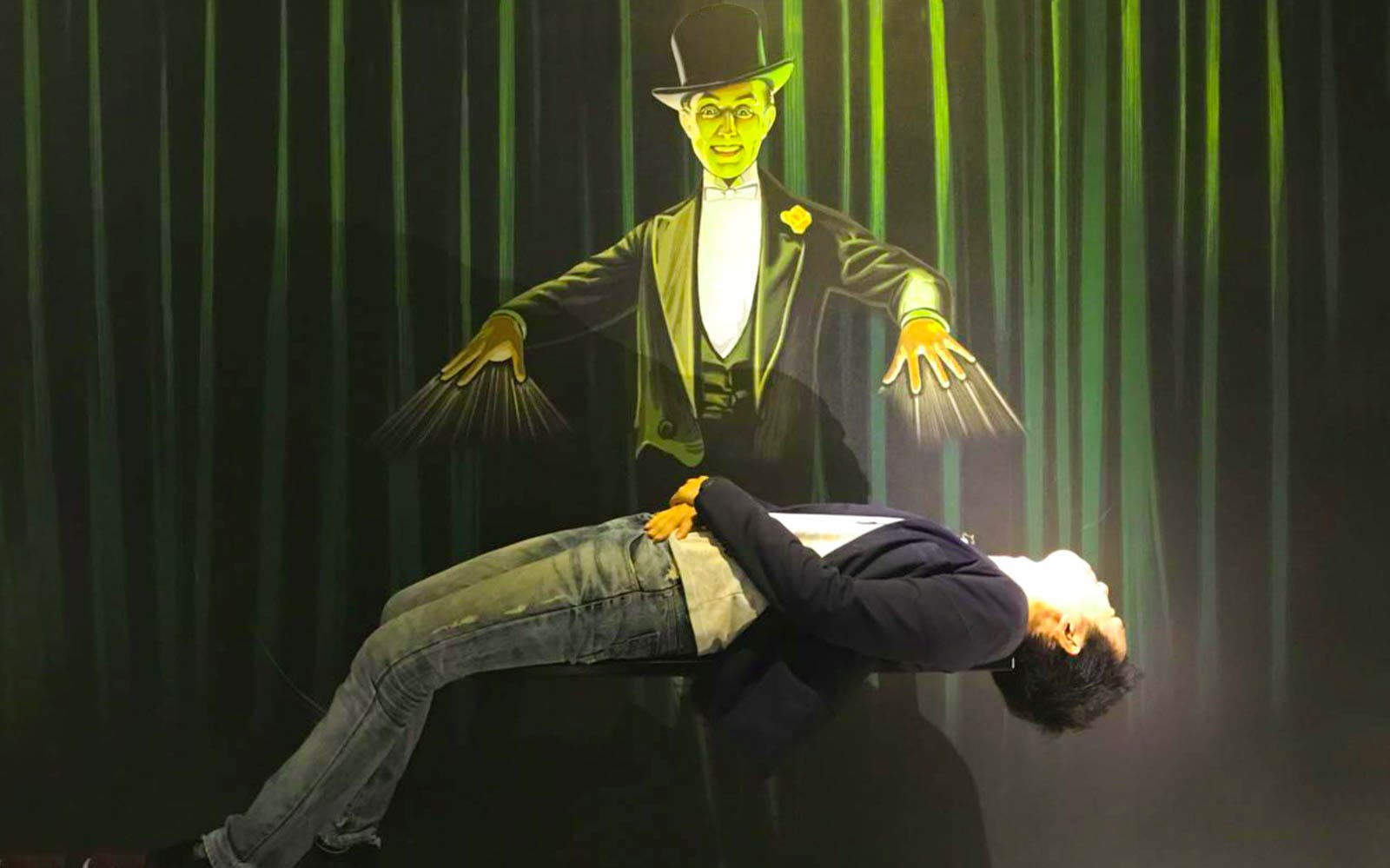 Best Las Vegas Magic Shows | Illusion & Magic Acts Tickets