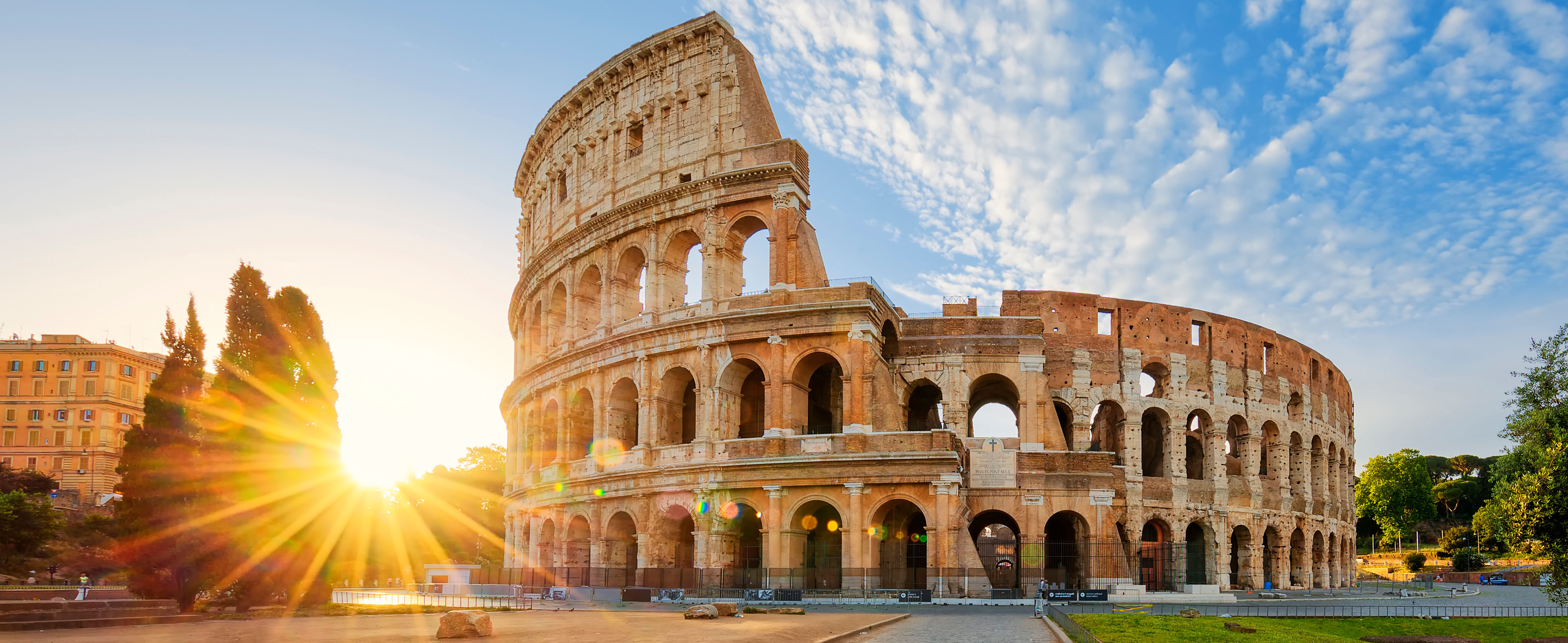 Visiting the Roman Colosseum | Opening Hours, Location