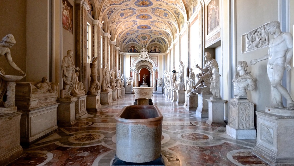Inside Vatican Museum | Detailed Guide 2022