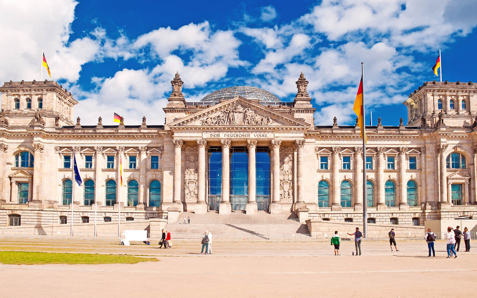 Explore the Reichstag Building | Art, History & Politics