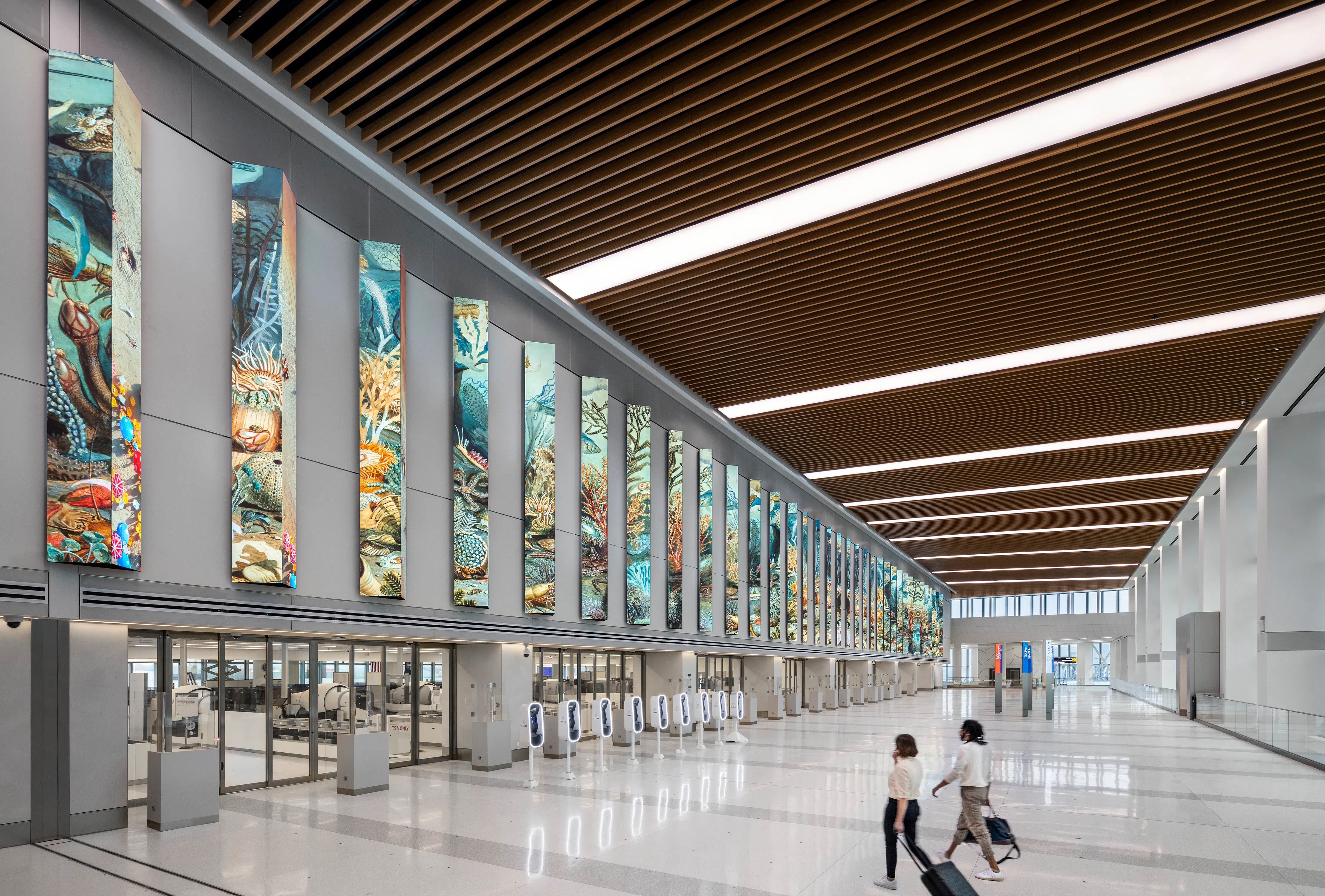 Business Insider: Departure and Arrival Experience at New York’s ...