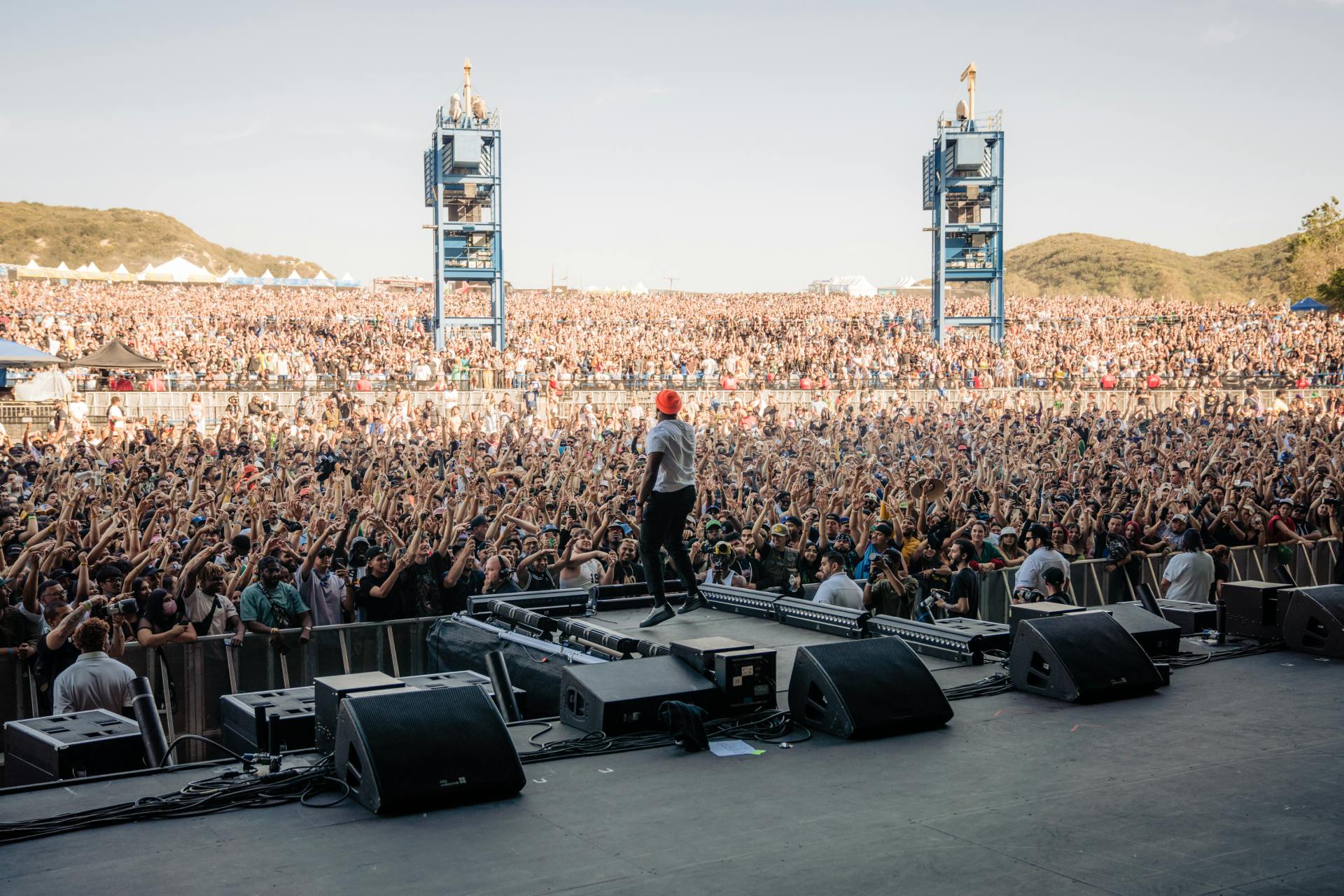 Need Pastel — Smokers Club