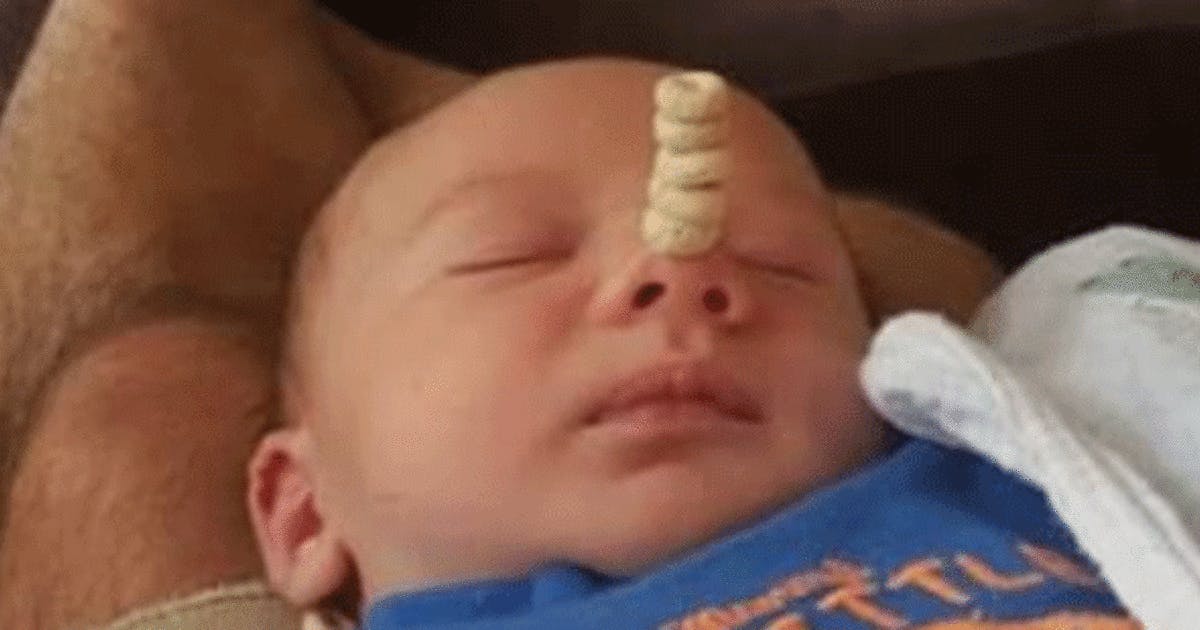 Dads compete in Cheerios stack challenge -using their babies - Netmums