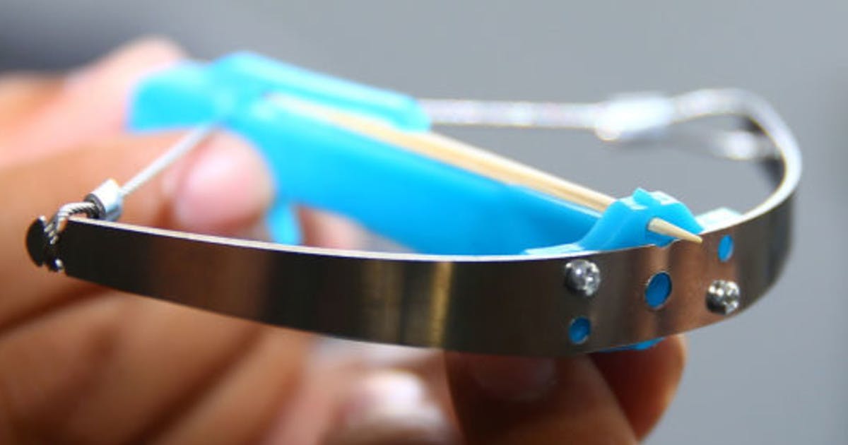 The toothpick crossbow toy craze that's worrying parents - Netmums