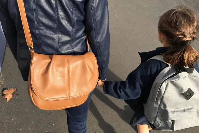 The School Gate Rules Every Mum Needs To Know - Netmums
