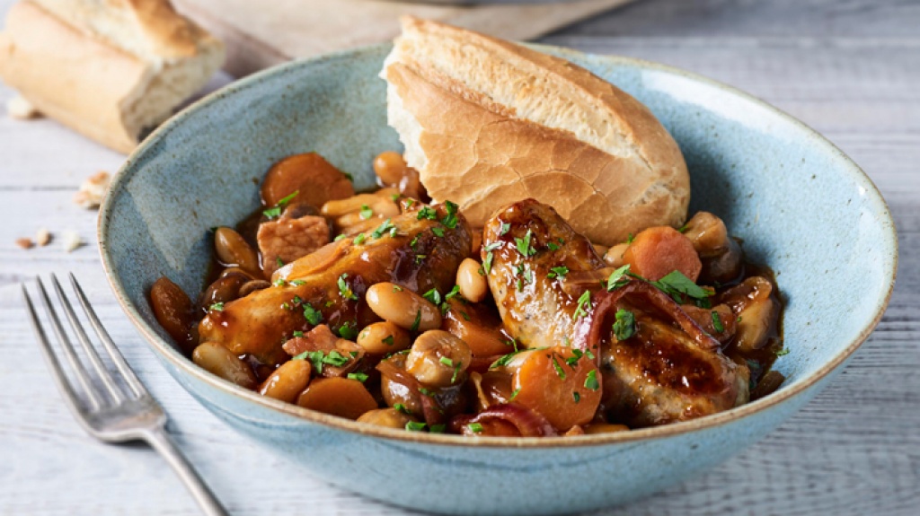 Halloumi pitta with lemon couscous and slaw recipe - Netmums