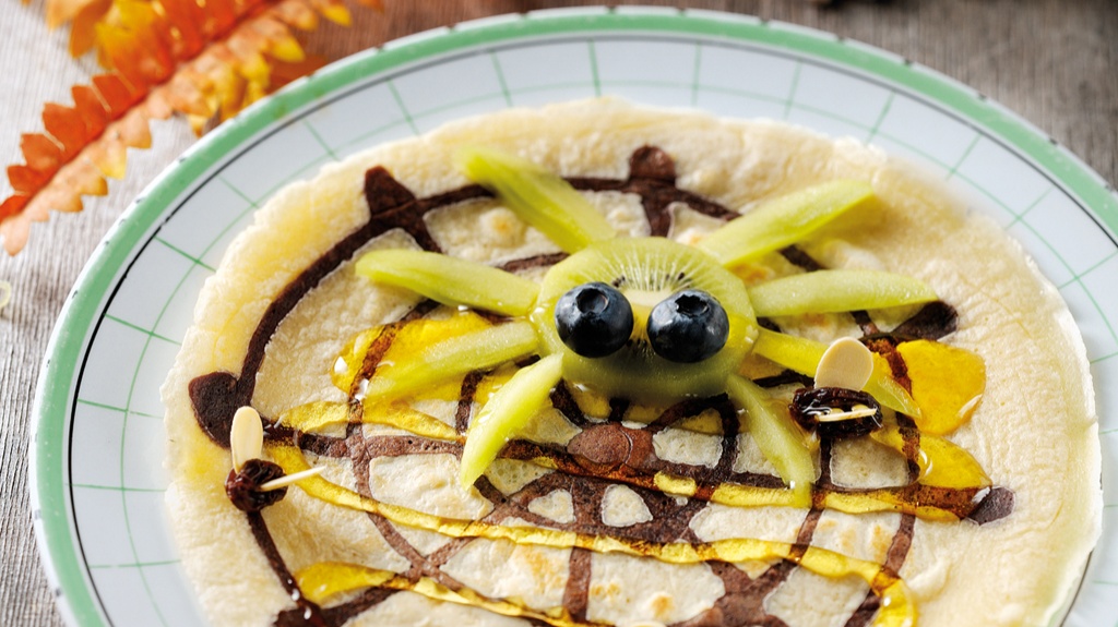 Spider's web pancakes recipe - Netmums