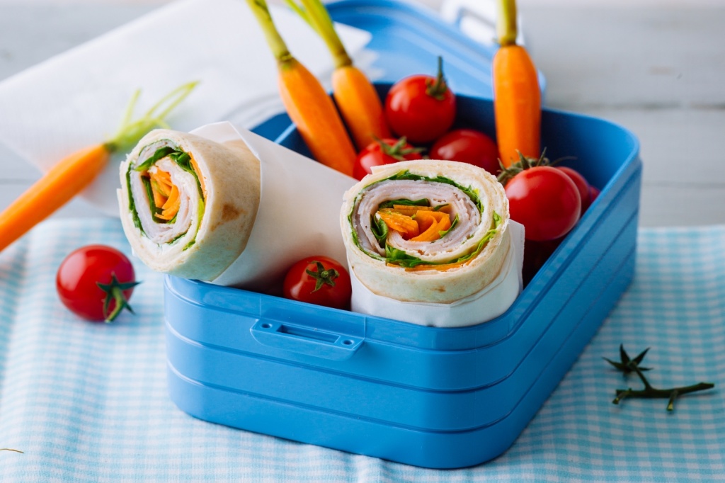 Turkey, carrot and spinach wraps for kids recipe - Netmums