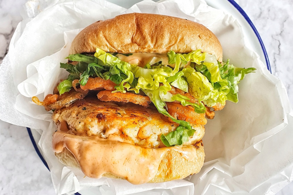 The Krabby Patty burger from SpongeBob SquarePants recipe - Netmums