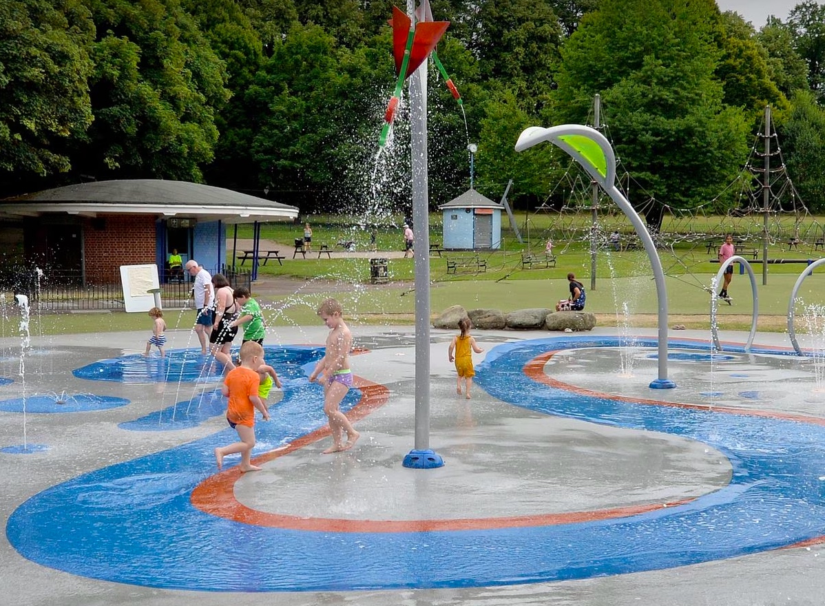 Top Splash Parks In The UK - Netmums
