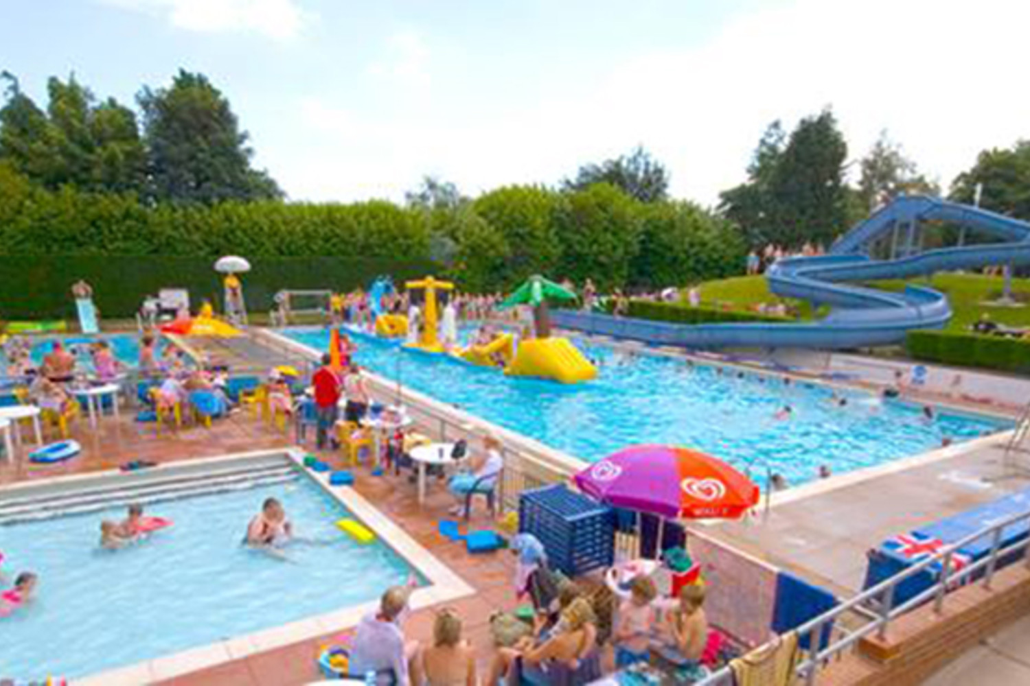 25 of the best outdoor swimming pools and lidos in the UK - Netmums