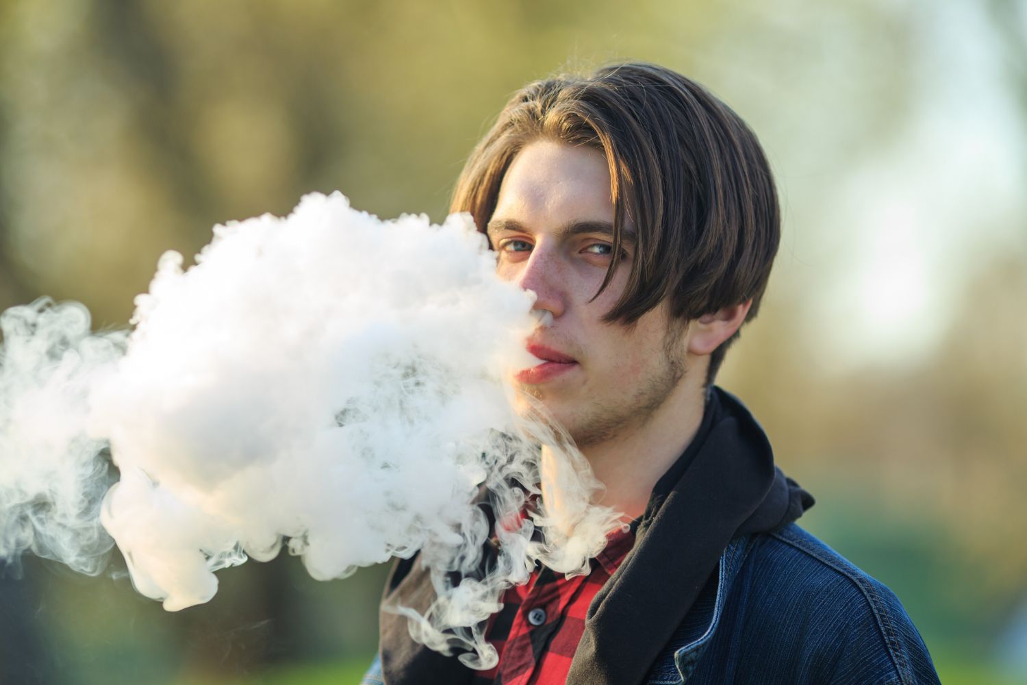 The danger of vaping for teens - Netmums