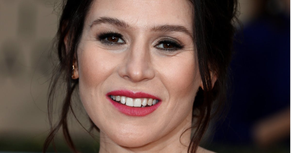 Orange Is The New Black Star Yael Stone Opens Up About Her Traumatic ...