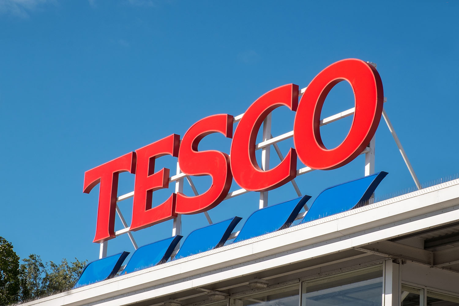 Tesco £13.50 top, a dupe of £59 Phase 8 version – that your partner is ...