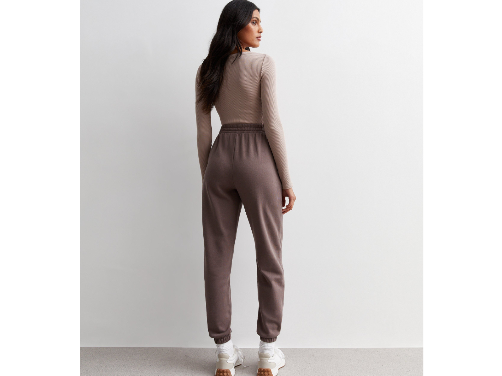 New Look's £20 'snuggly' joggers shoppers say are 'perfect for colder ...