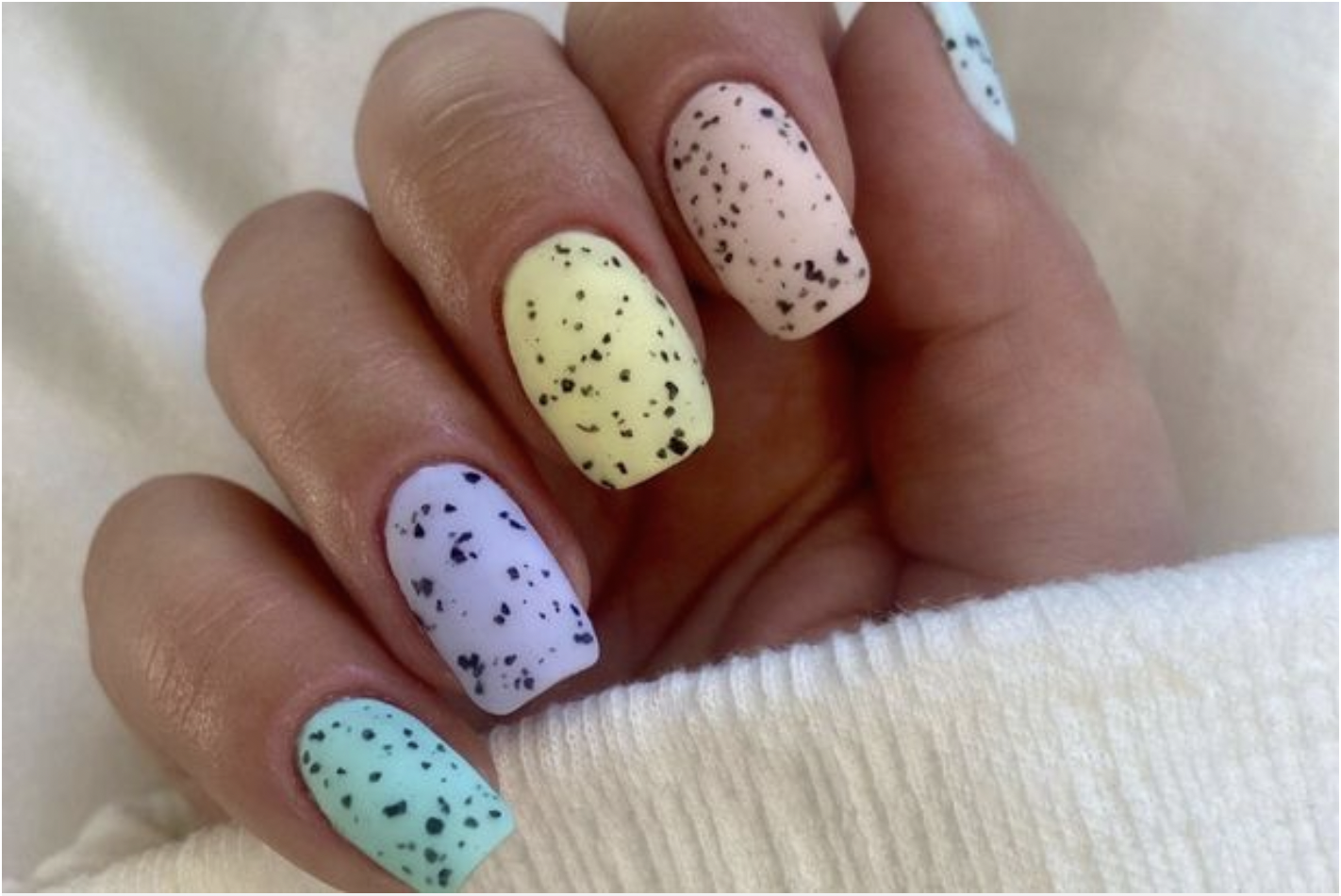 How to do the amazing Mini Egg manicure that's going viral on TikTok ...