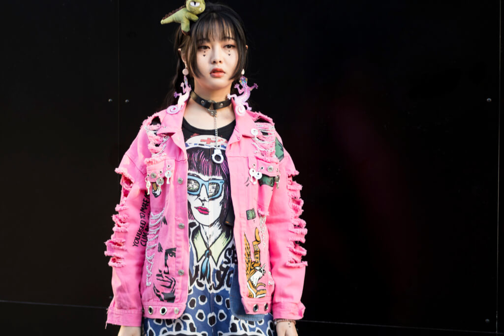 90s Japanese Fashion: 9 Trends You Need to Know | nomakenolife: The ...