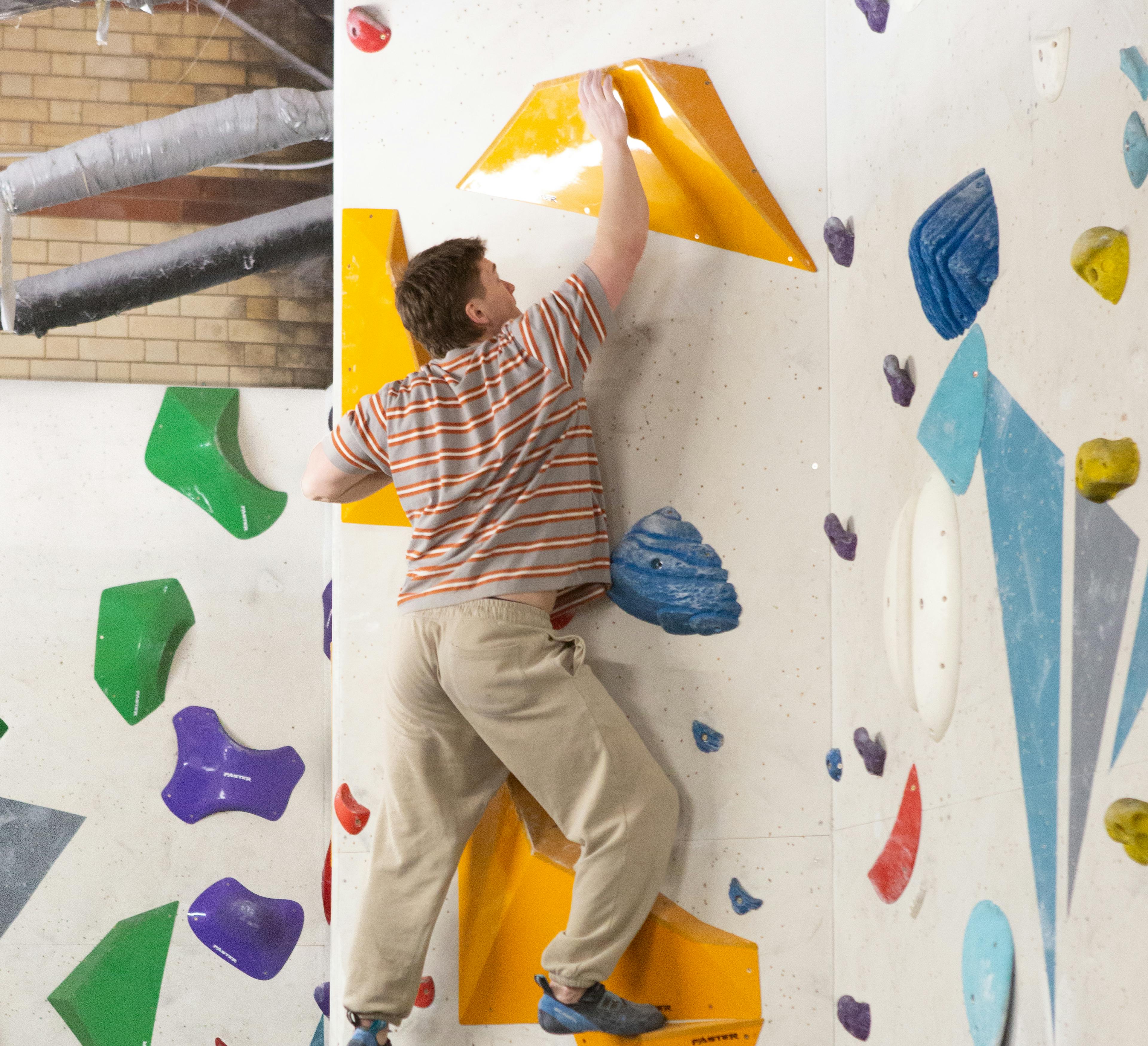 Nottingham Climbing Centre Basford | Roped & Bouldering Wall