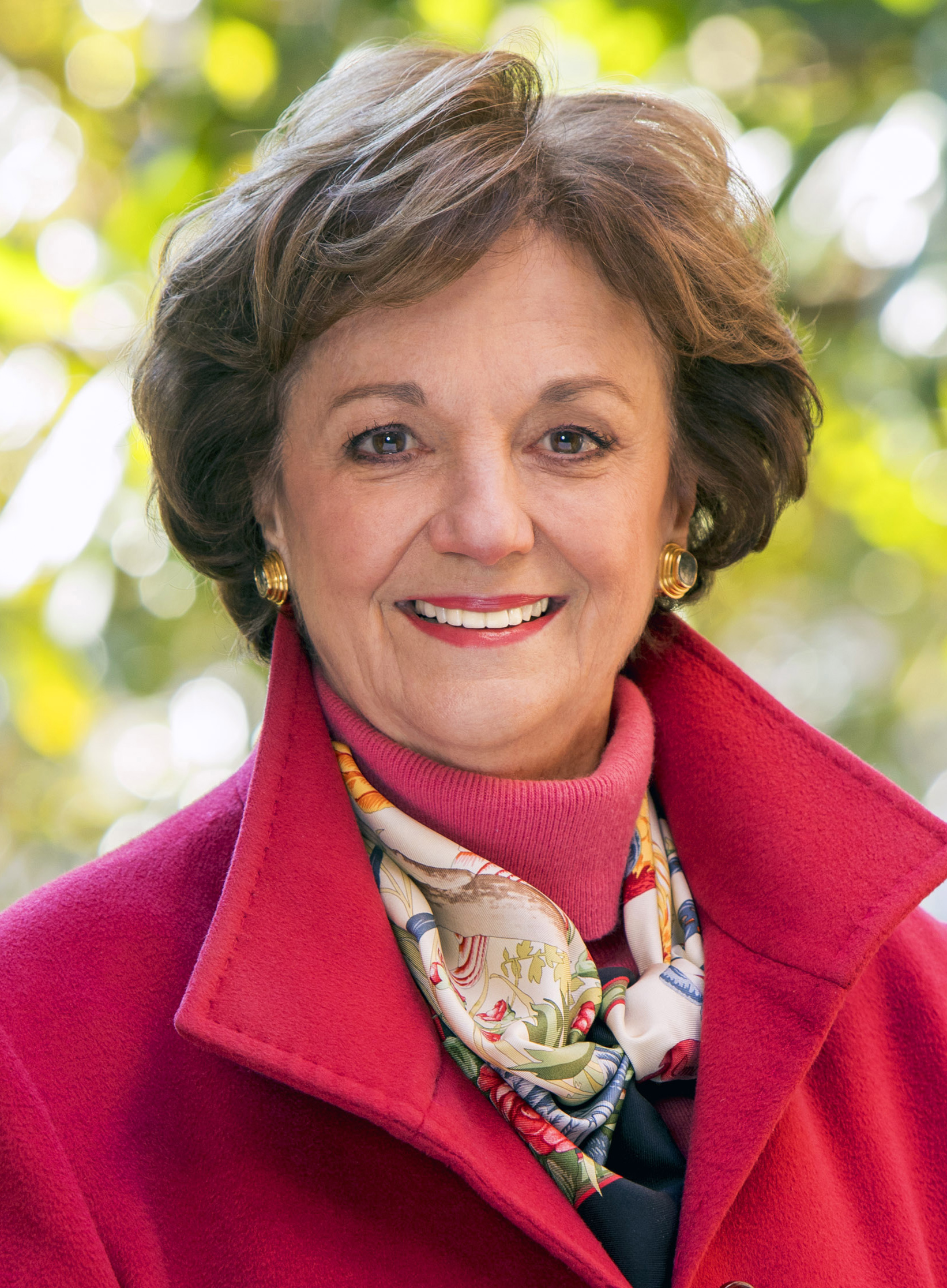 George VI and Elizabeth: The Marriage That Saved the Monarchy | The New ...