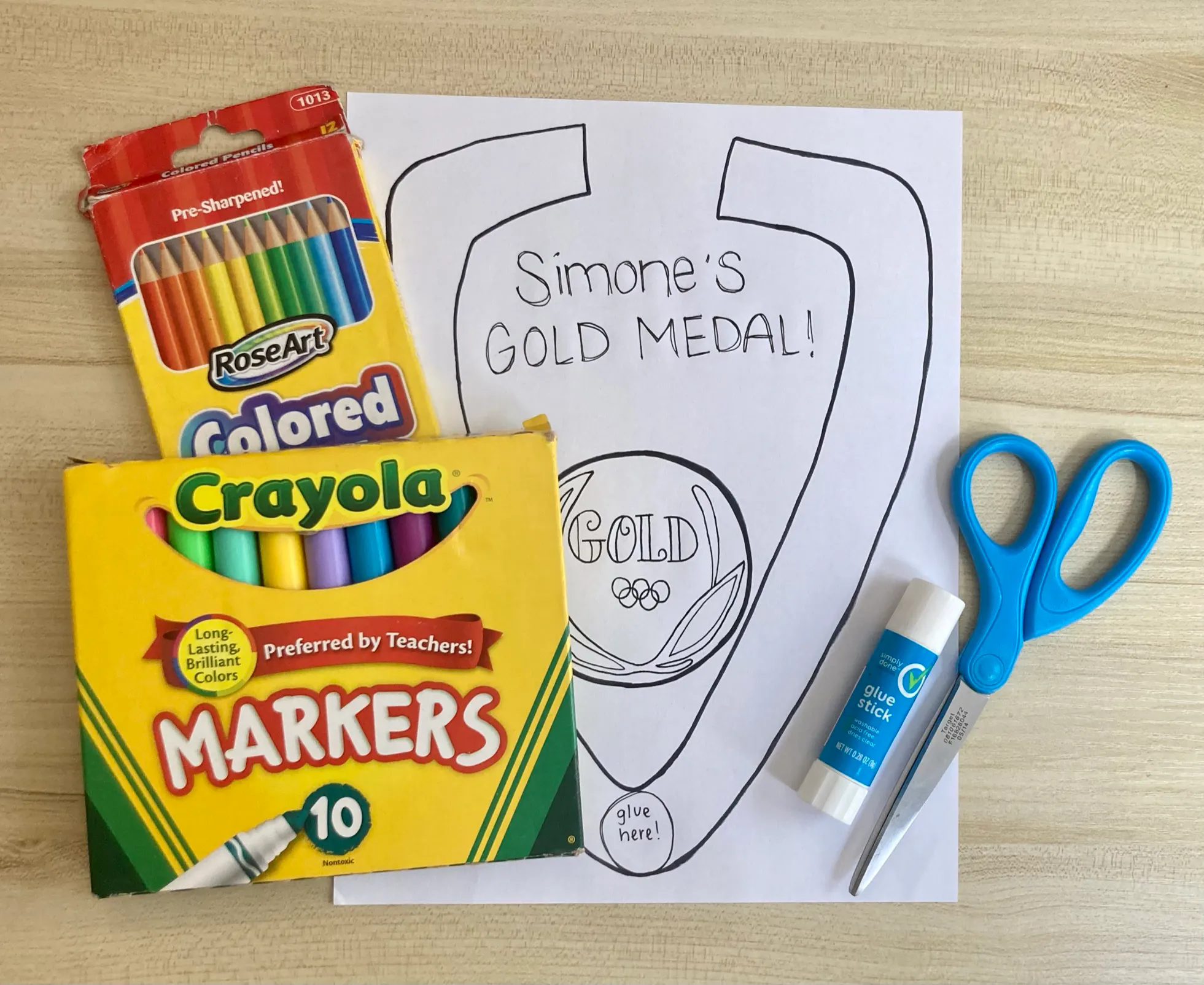 Little New-Yorkers @ Home: Make a Gold Medal | The New York Historical