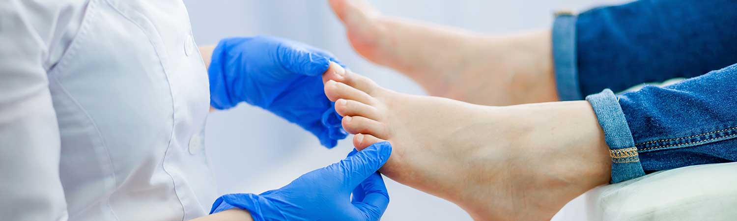 Foot Care - Specialising in promoting healthy, comfortable feet.