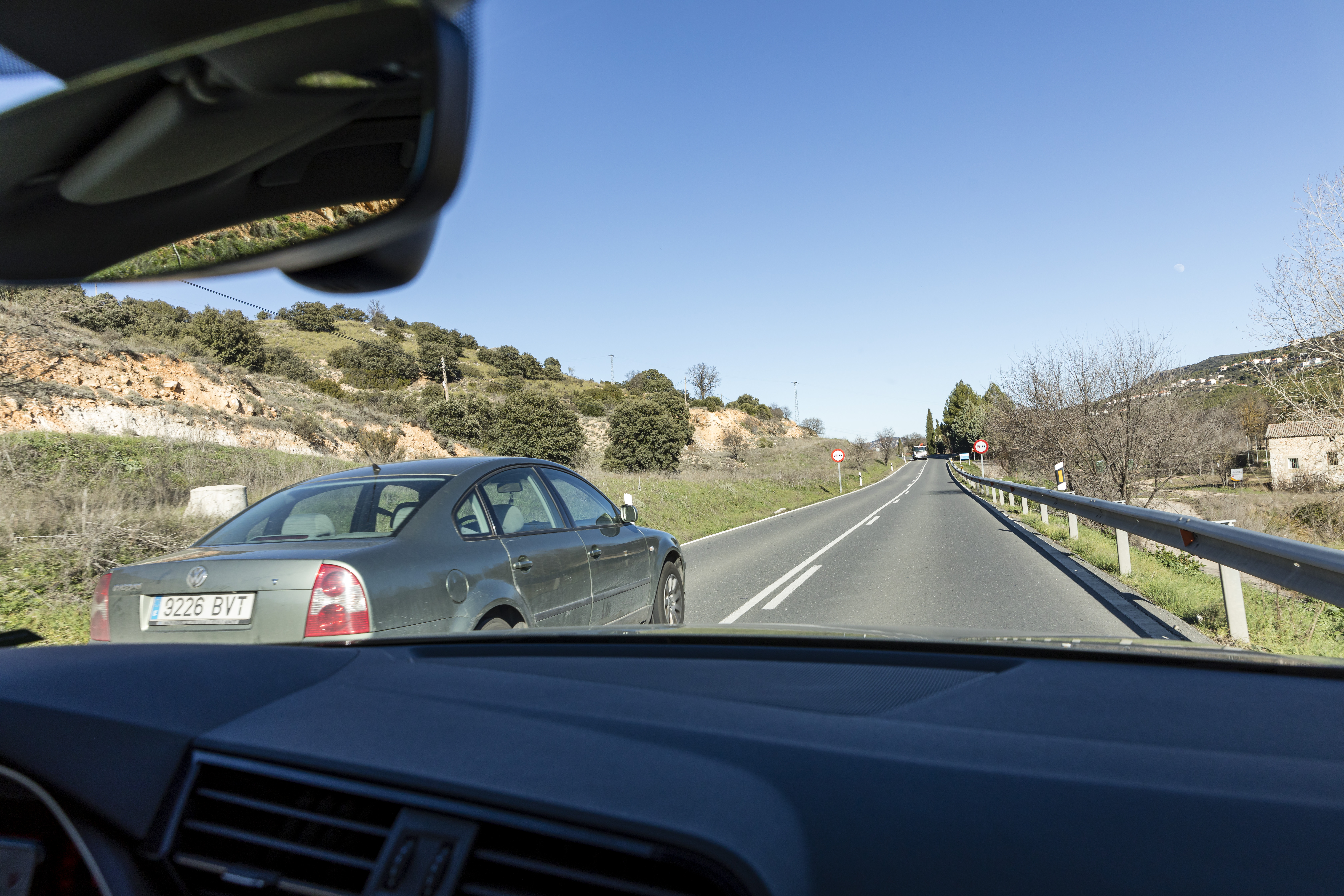 Todo sobre las marcas viales blancas - Onroad