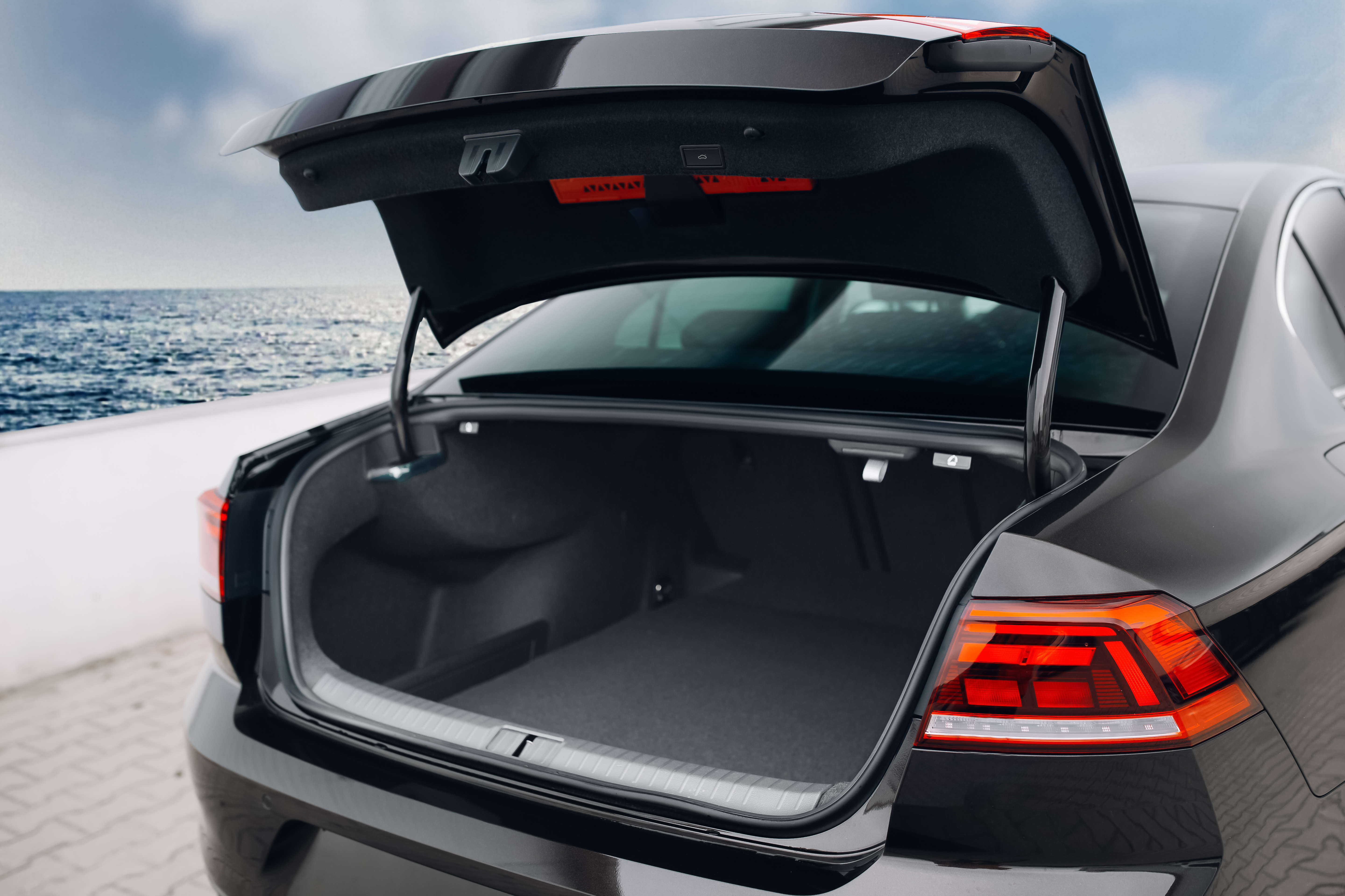 ¿Sabes lo que es un vehículo de tipo sedán? ¡Te lo contamos!