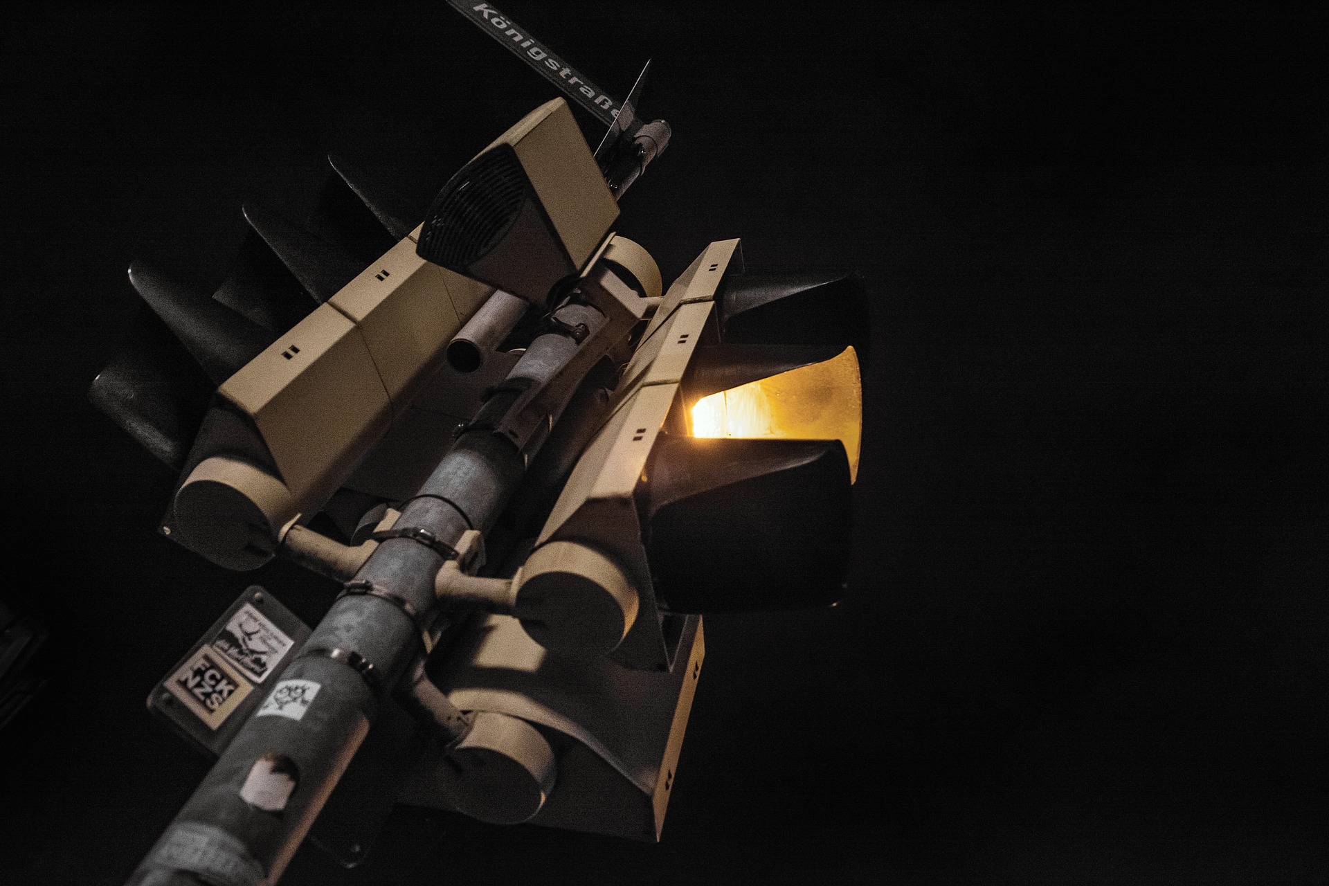 🚦 Todo sobre el semáforo amarillo intermitente - Onroad