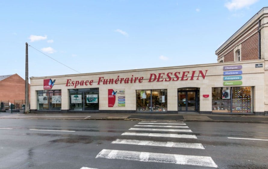 Pompes Funèbres DESSEIN Albert 2 à 20, rue Jean Mermoz Pompes Funèbres DESSEIN Albert 2 à 20, rue Jean Mermoz