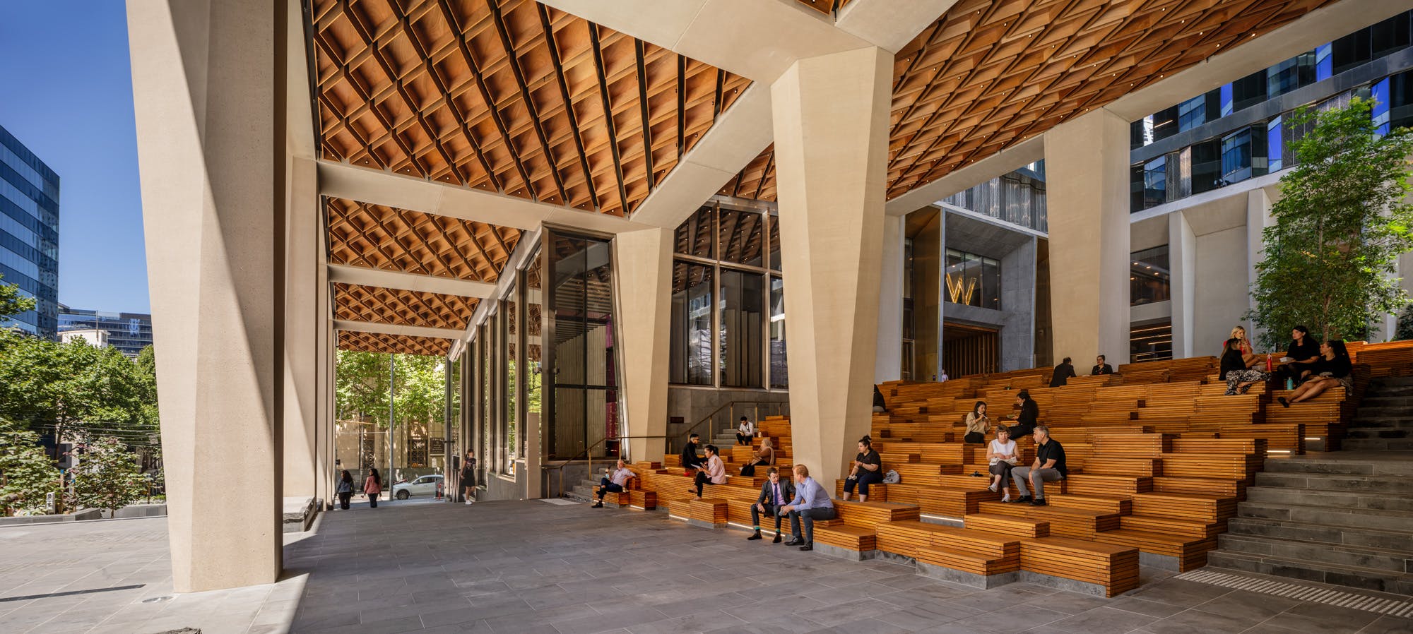 Collins Arch | OCULUS