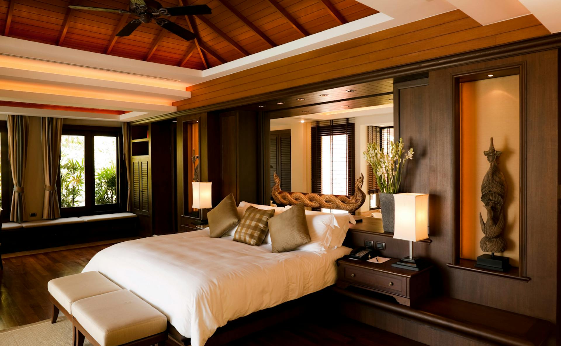 Hotel Marketing: The Marketing Strategy Guide for Hotels