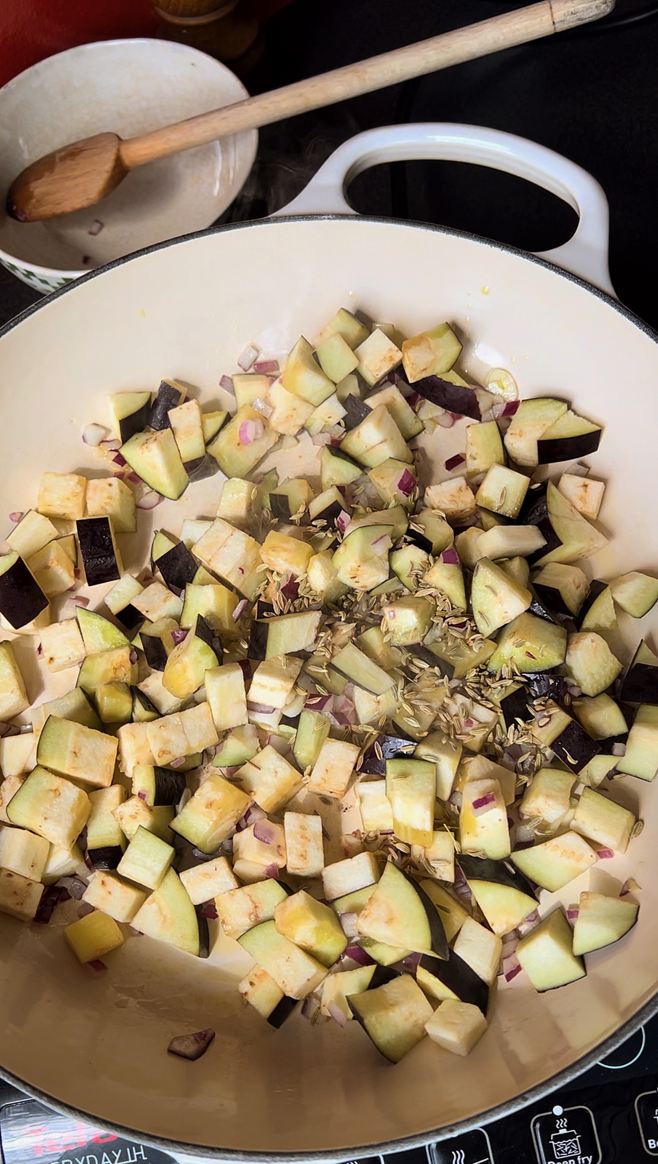 One pan Aubergine & Butter Bean Ragu Pasta | Oddbox