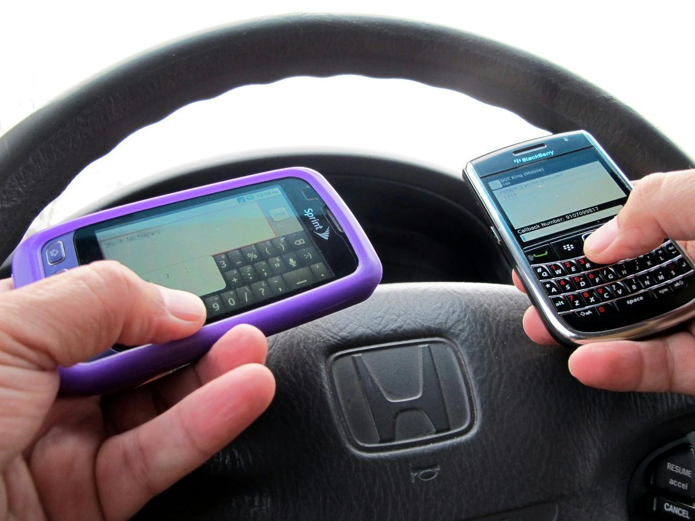 Texting And Driving | Moving Violations | Traffic Laws