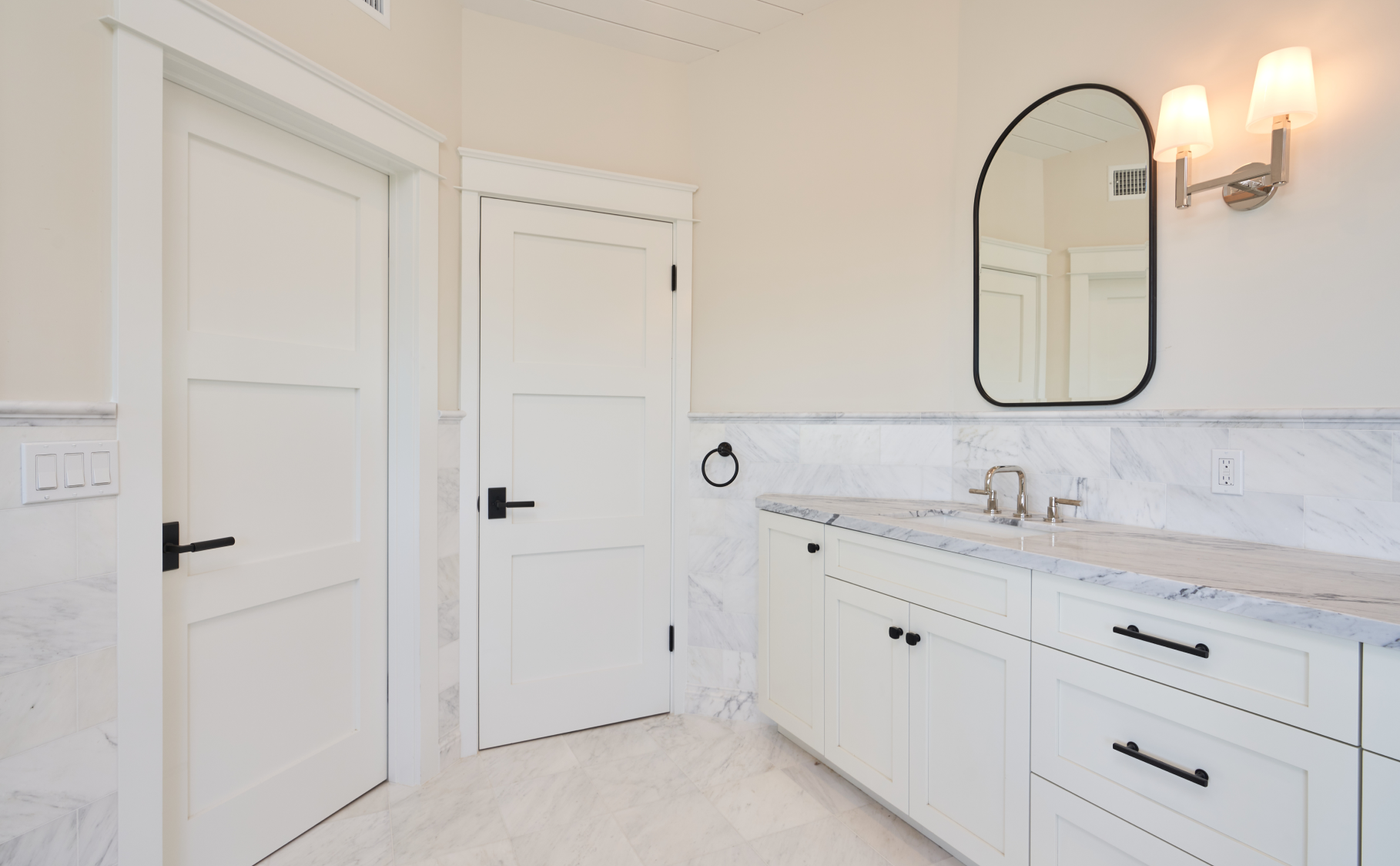 Seamless Door Installation & Superior Products | One Day Pro